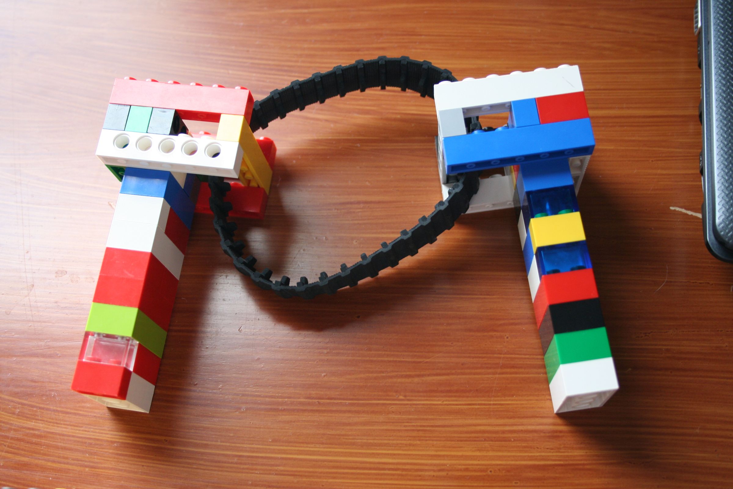 Lego Headphones (working) : 6 Steps - Instructables