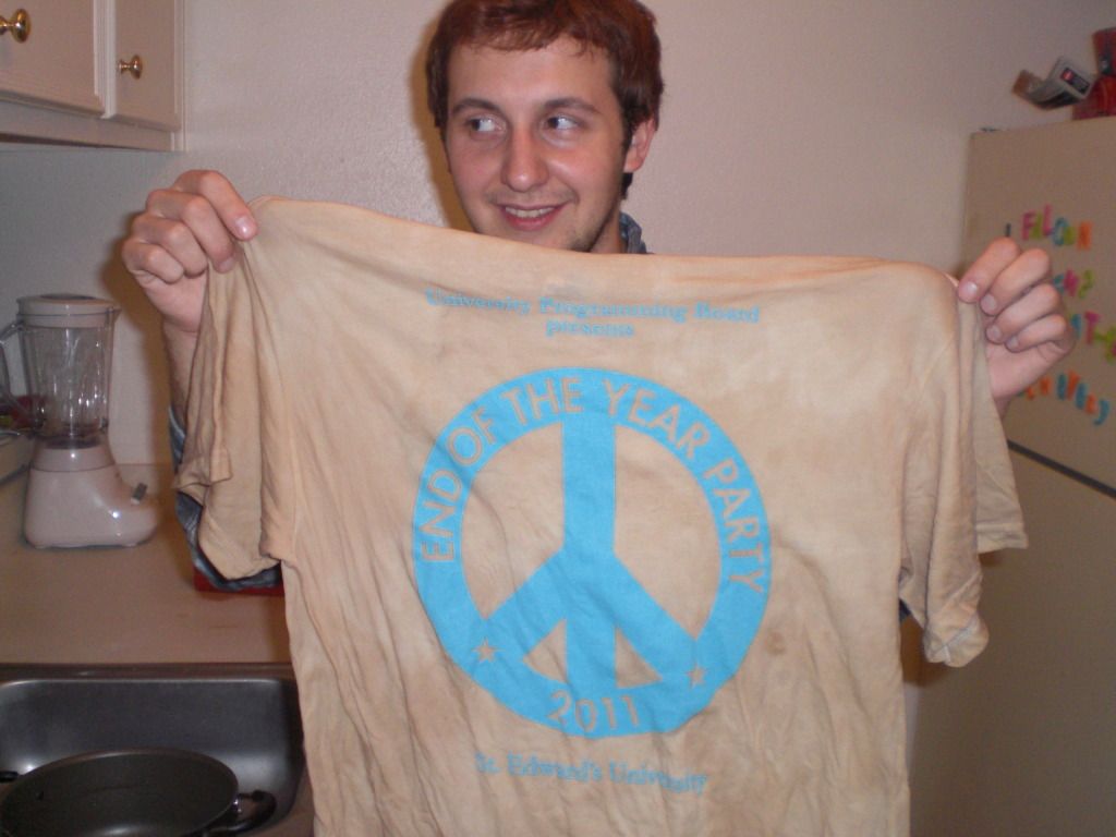 How to Tea-Dye (Step-by-step Instructions for Dying Fabric Using Tea ...