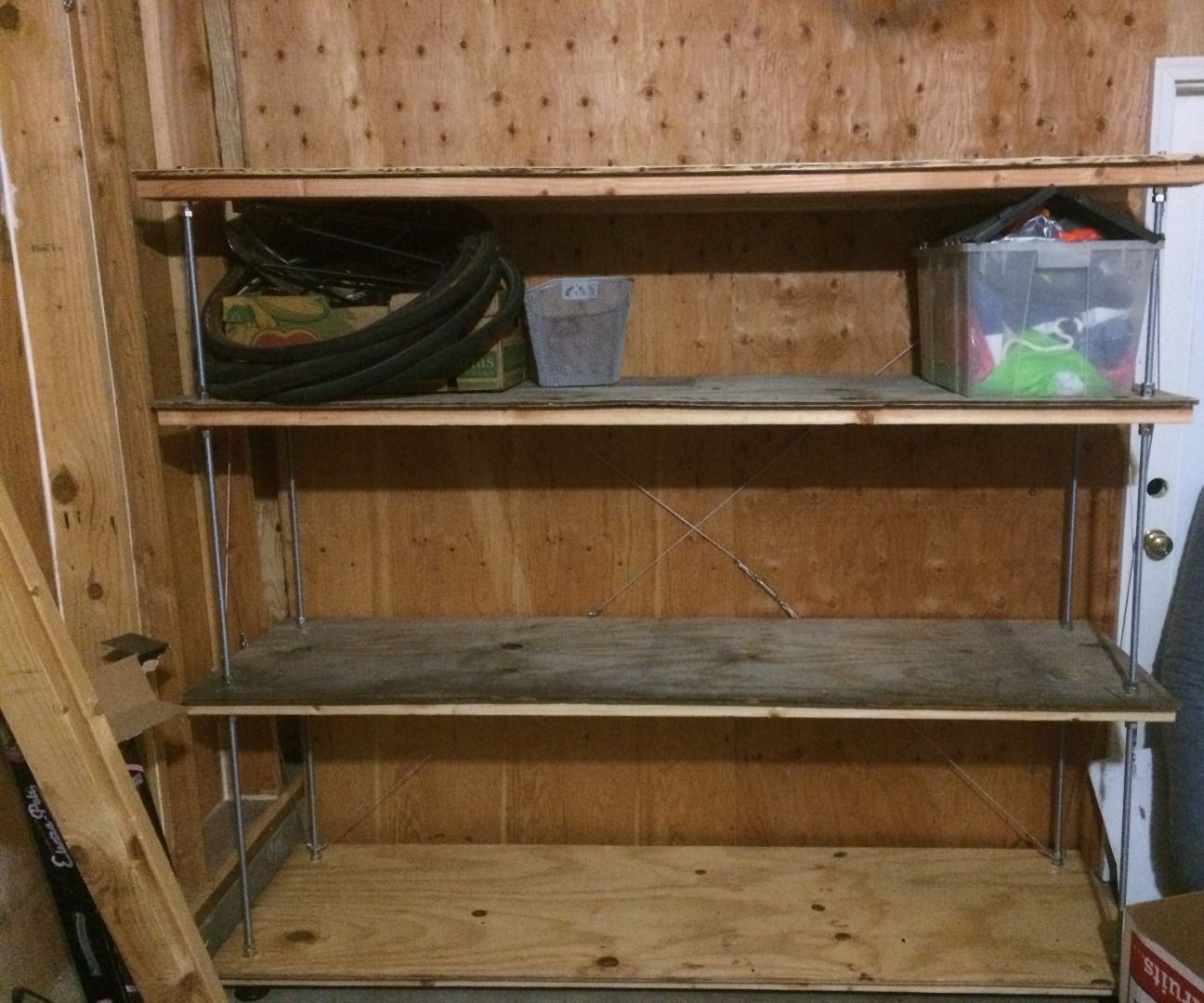 Threaded Rod & Tension Wire Shelf : 4 Steps (with Pictures) - Instructables