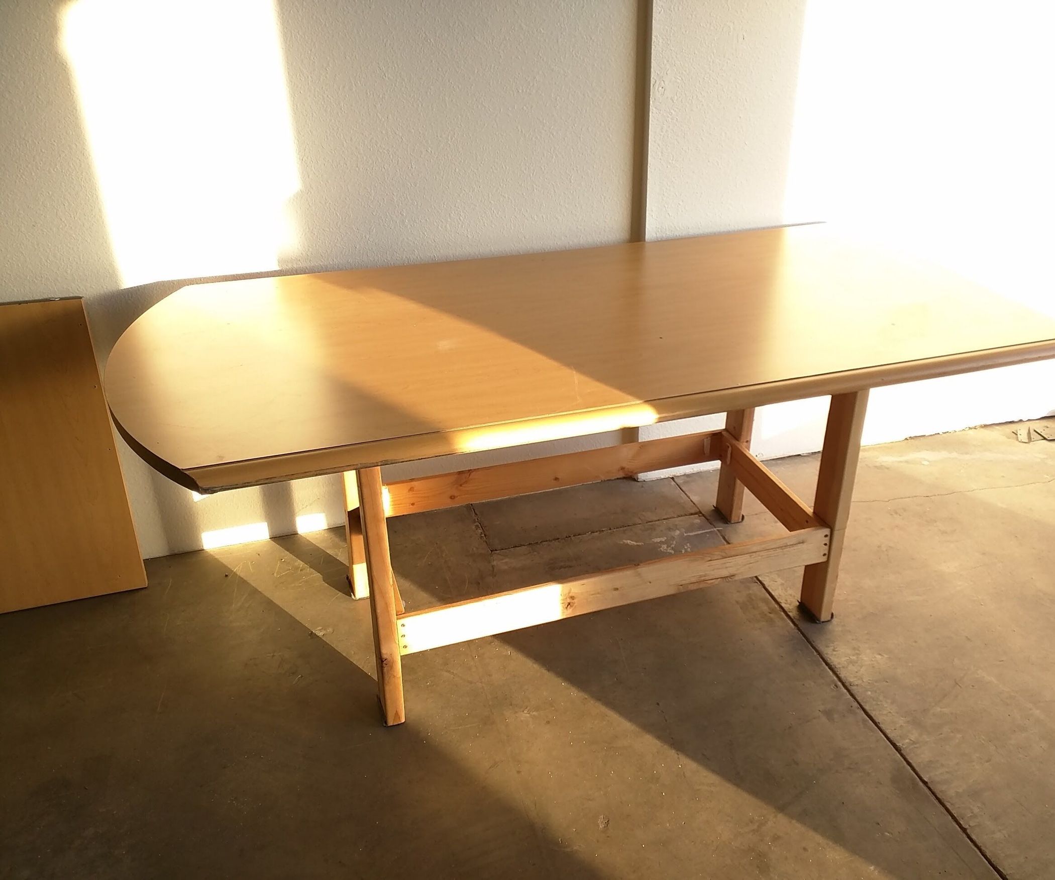 Worktable From Scrap : 9 Steps (with Pictures) - Instructables
