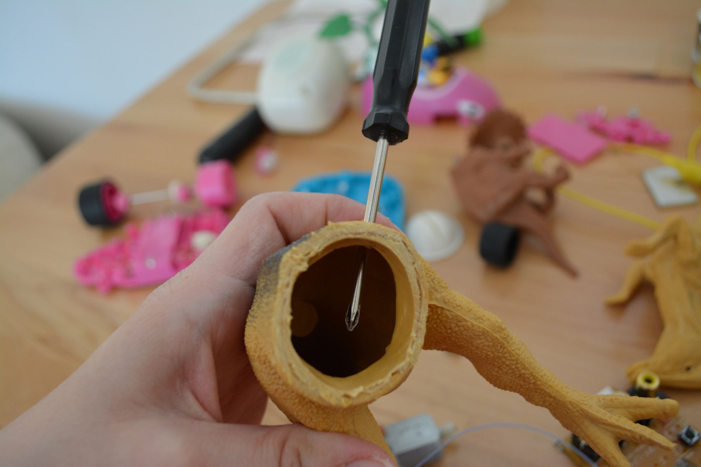 Take Apart and Rebuild Toys : 10 Steps (with Pictures) - Instructables