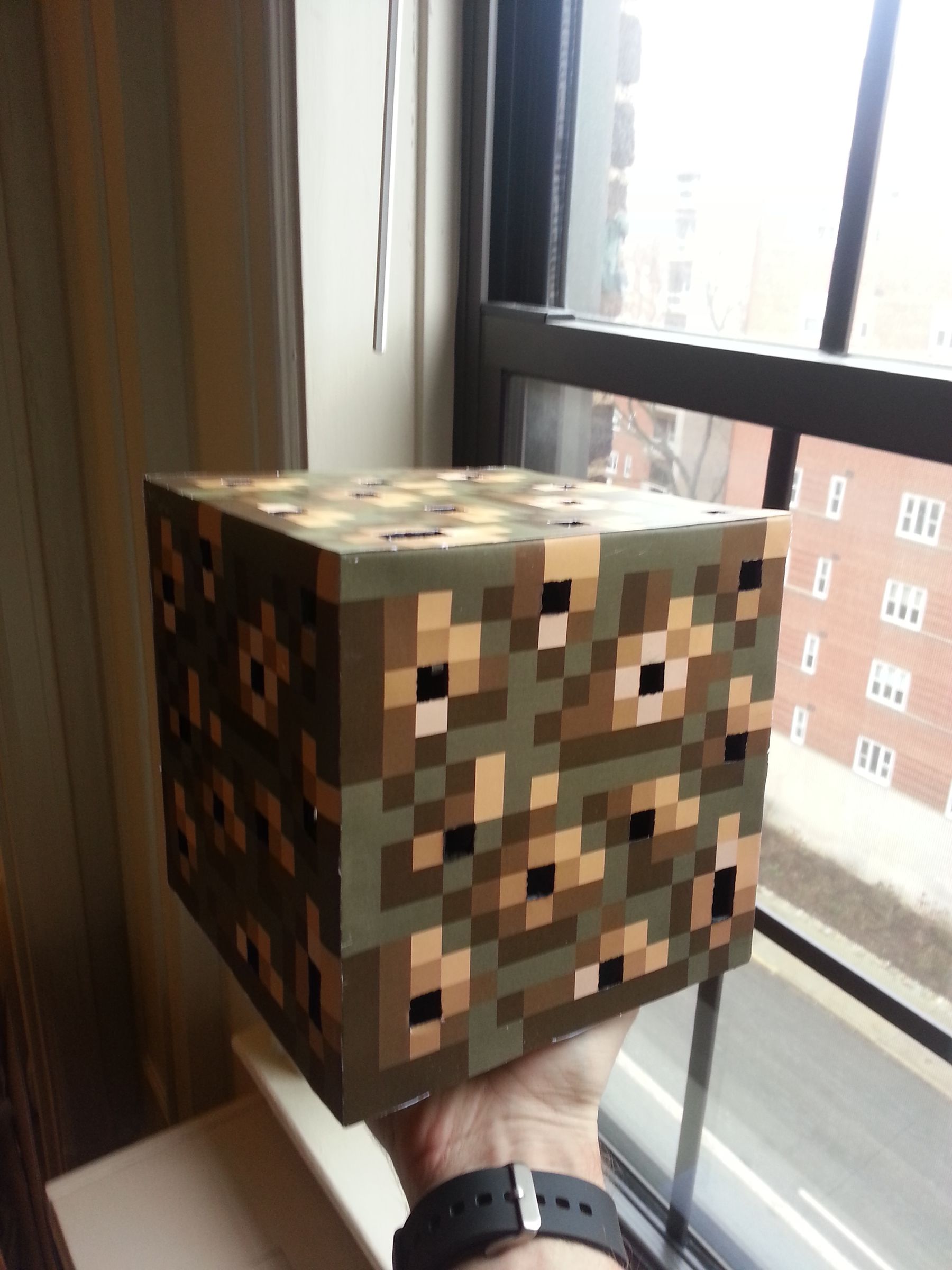 Minecraft Glowstone Cube Lamp : 5 Steps - Instructables