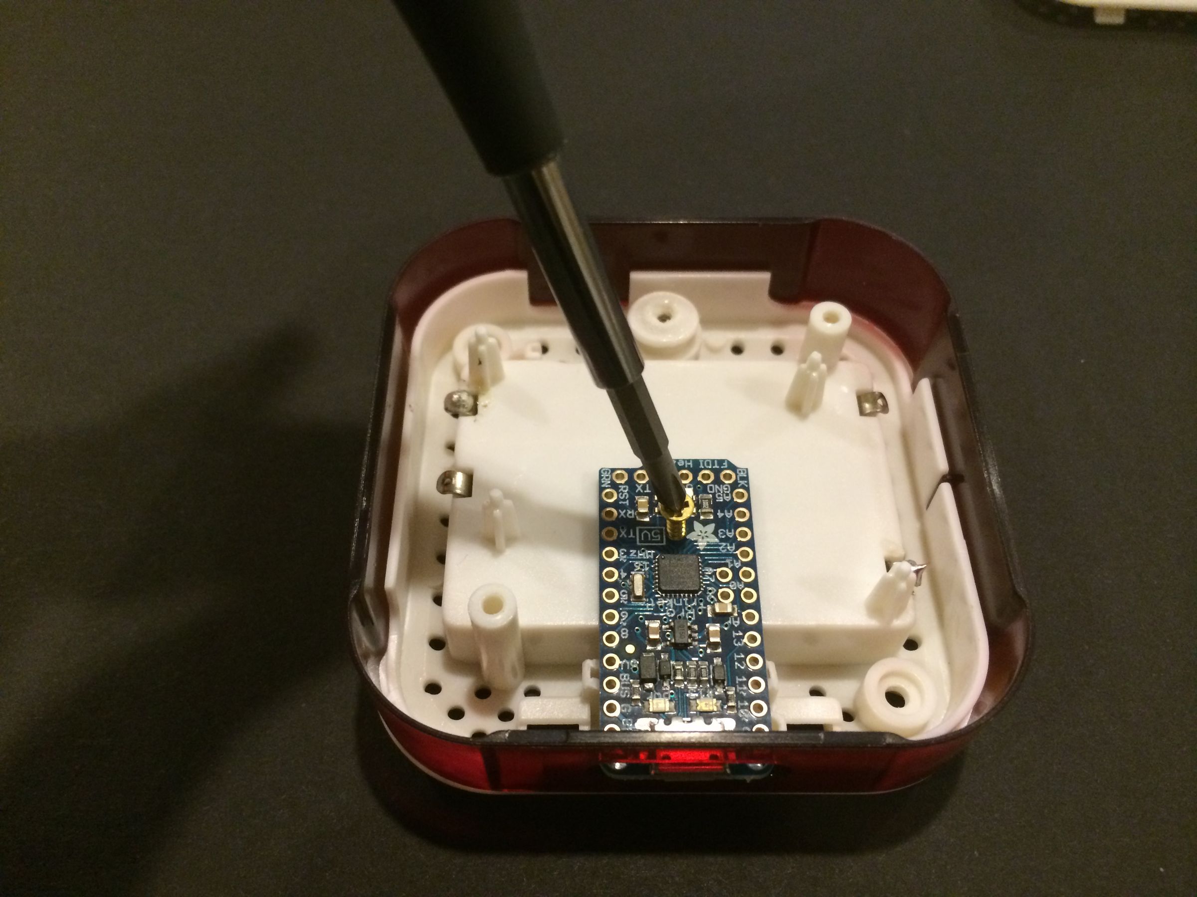 Low Cost Wireless DIY Game Show System for Holiday Parties : 5 Steps ...