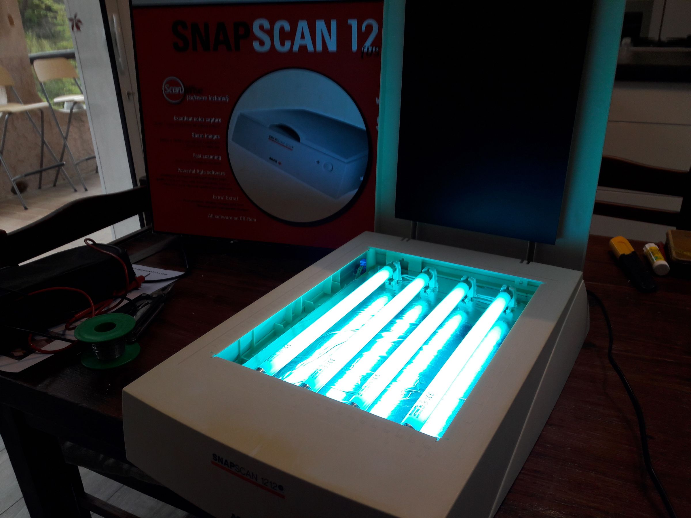 PCB UV Exposure by Recycling an Old Scanner : 6 Steps (with Pictures ...