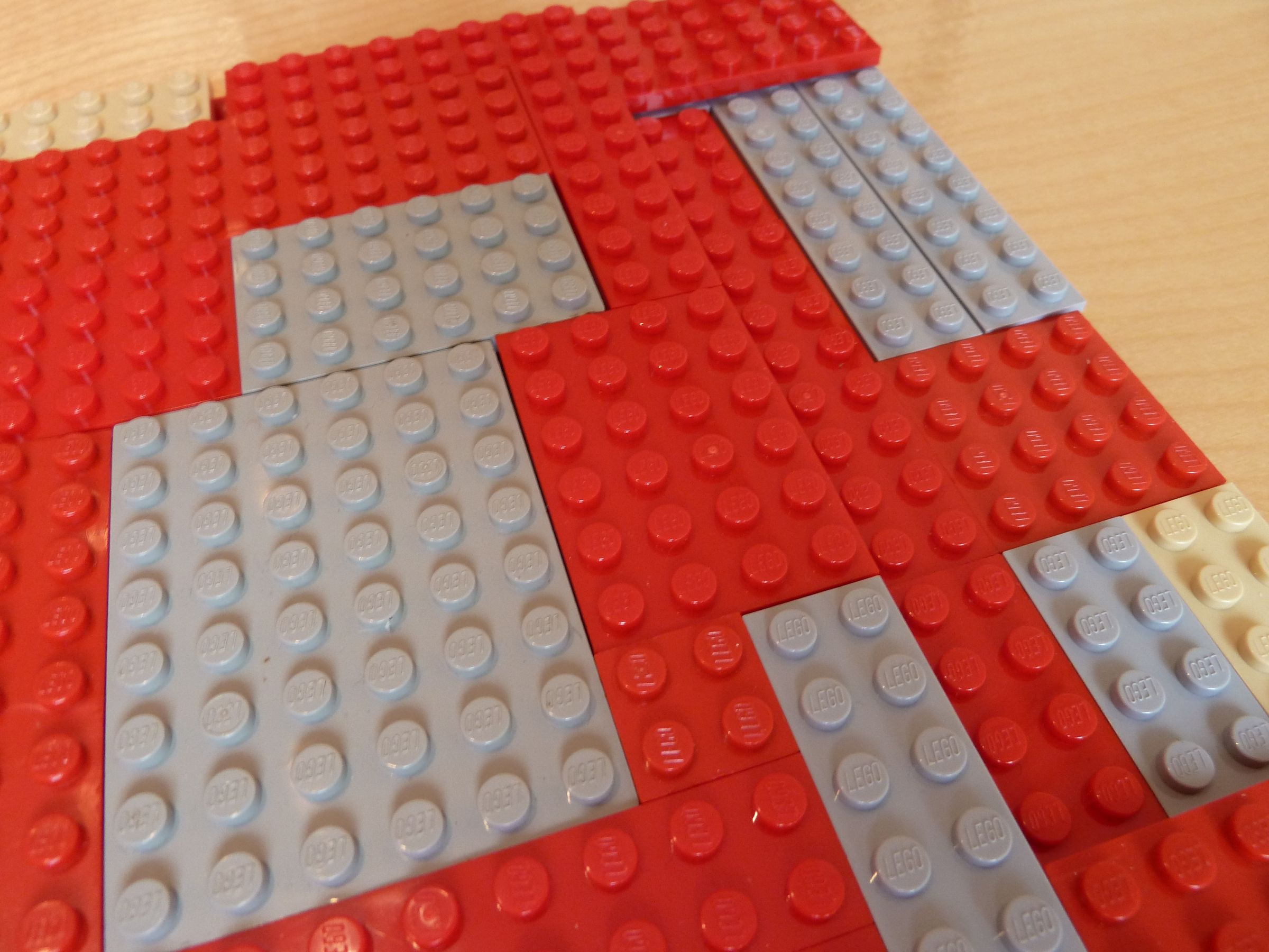 Lego Monitor Stand : 6 Steps - Instructables