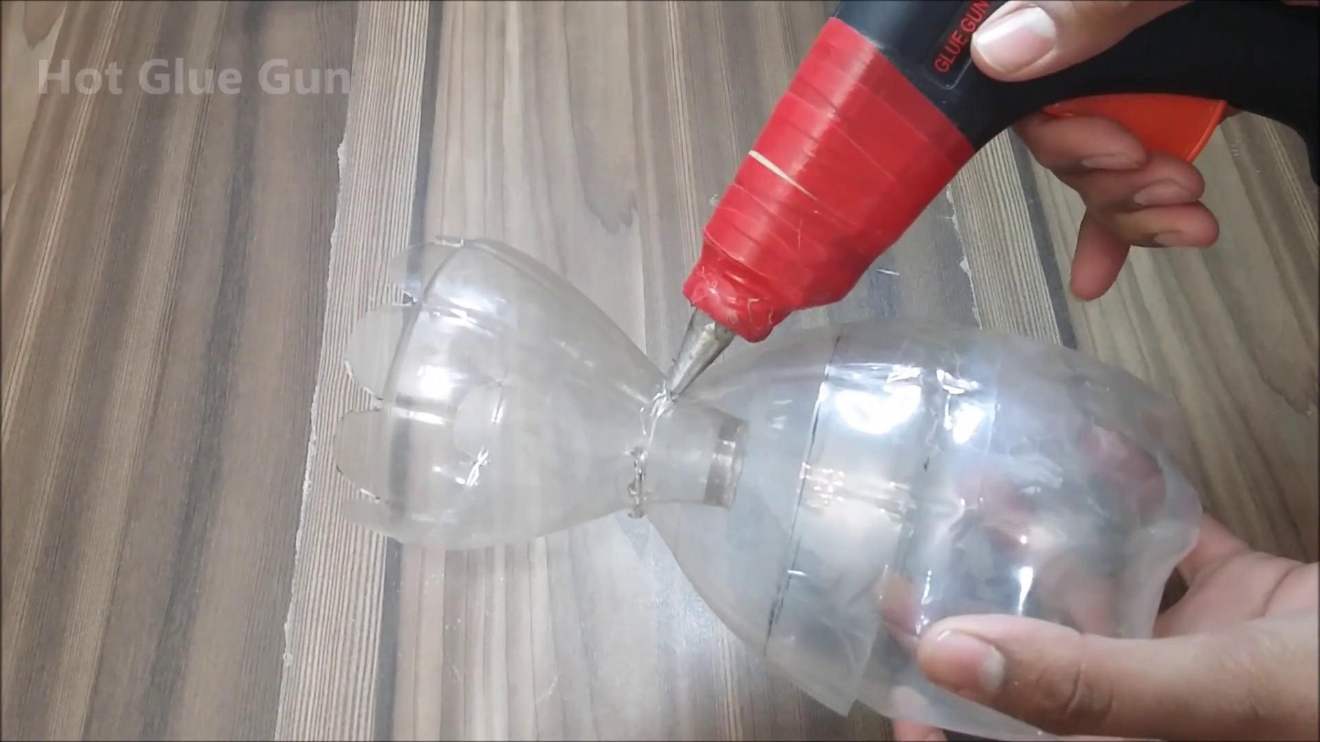How to Make Vase From Plastic Bottle : 5 Steps - Instructables