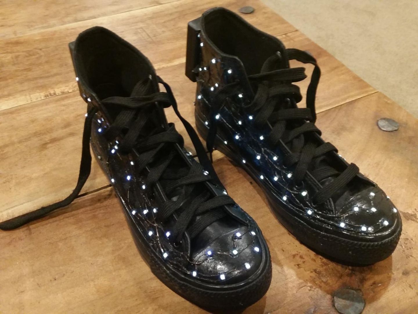 Interactive LED Shoes - Arduino : 8 Steps (with Pictures) - Instructables