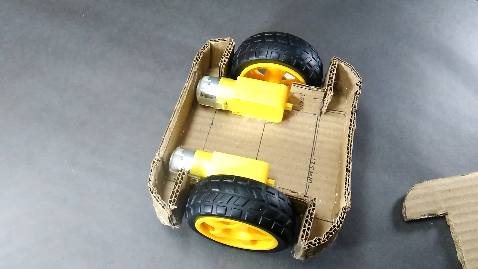 How To Make Arduino Based Edge Avoiding Robot 4 Steps Instructables