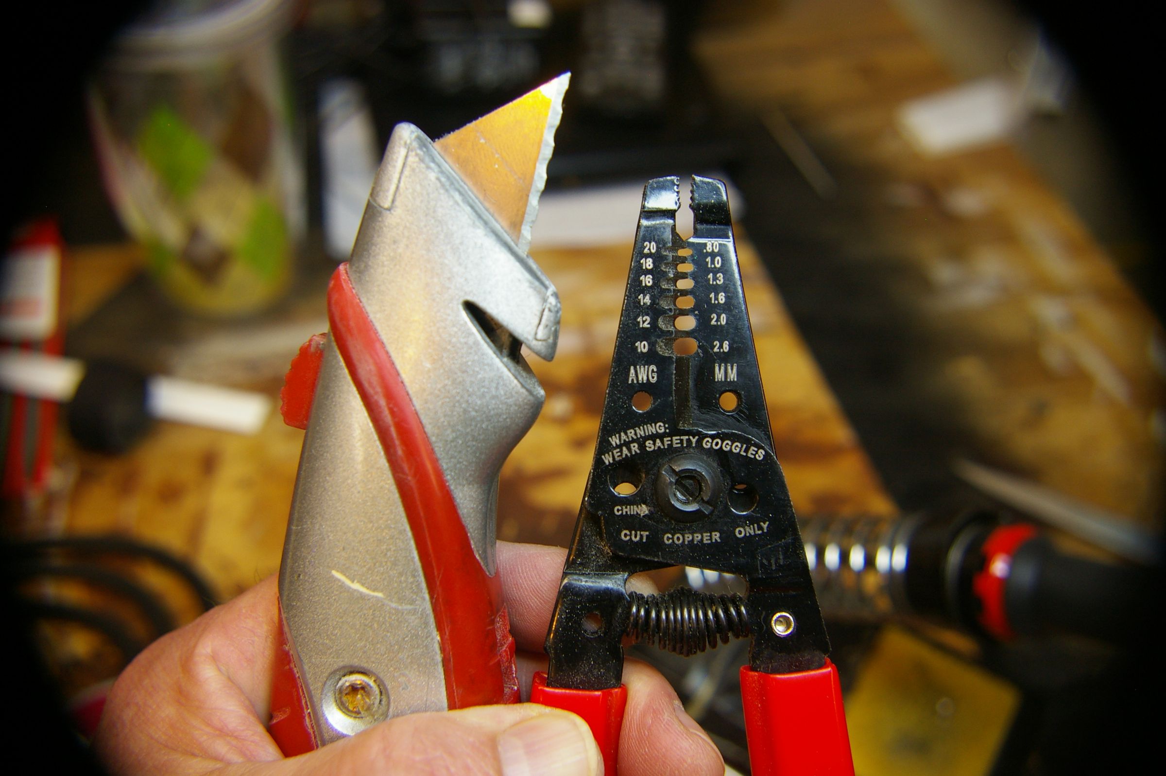 How to Fix, Repair or Make a 1/4" Inch Guitar Cable : 8 Steps ...