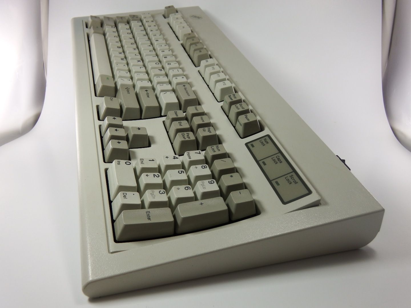 Model Magic X86 Mobile Keyboard Computer - Instructables