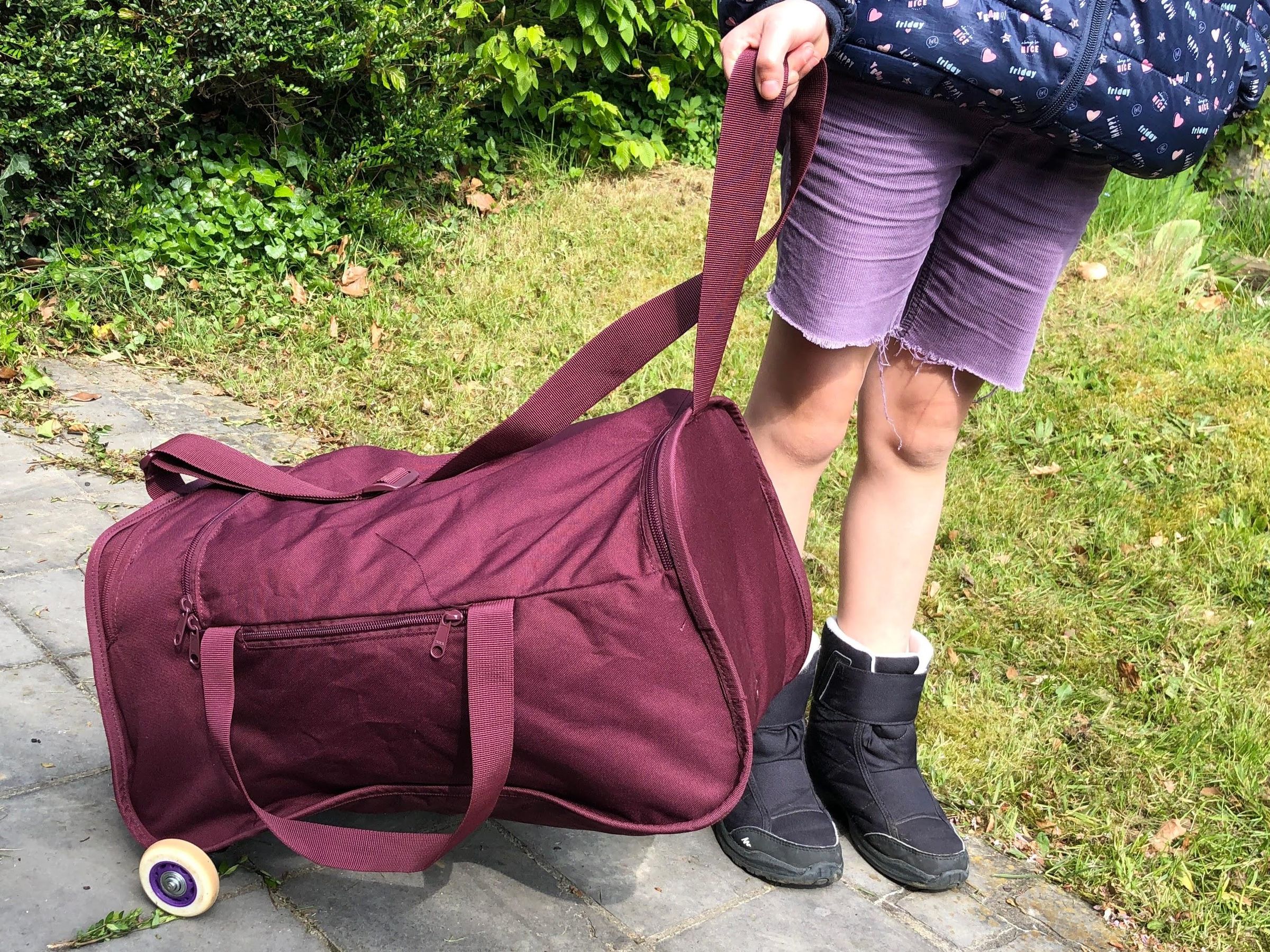 Removable Wheels for Backpack : 6 Steps - Instructables