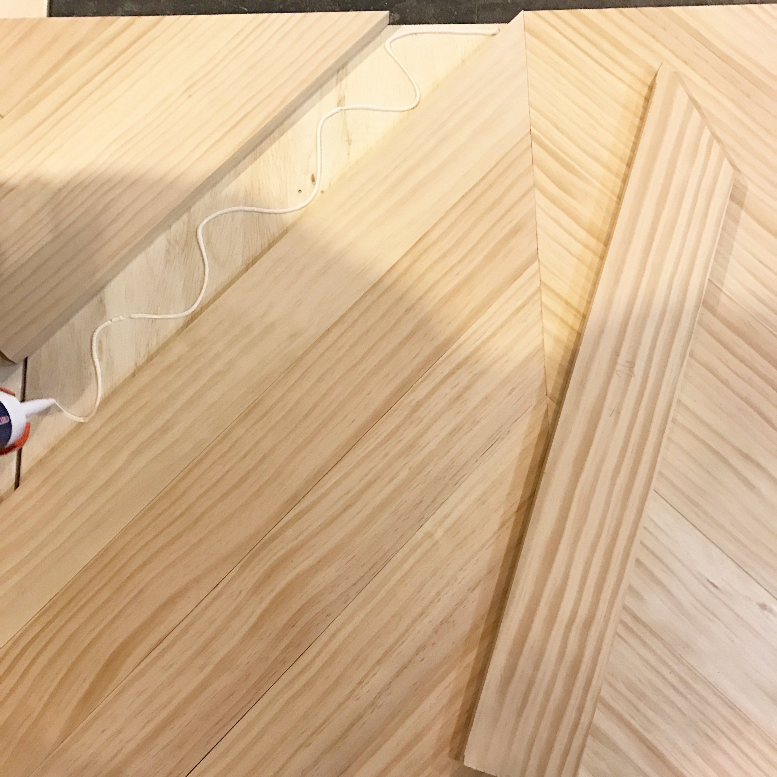 Folding Chevron Farm Table : 8 Steps (with Pictures) - Instructables