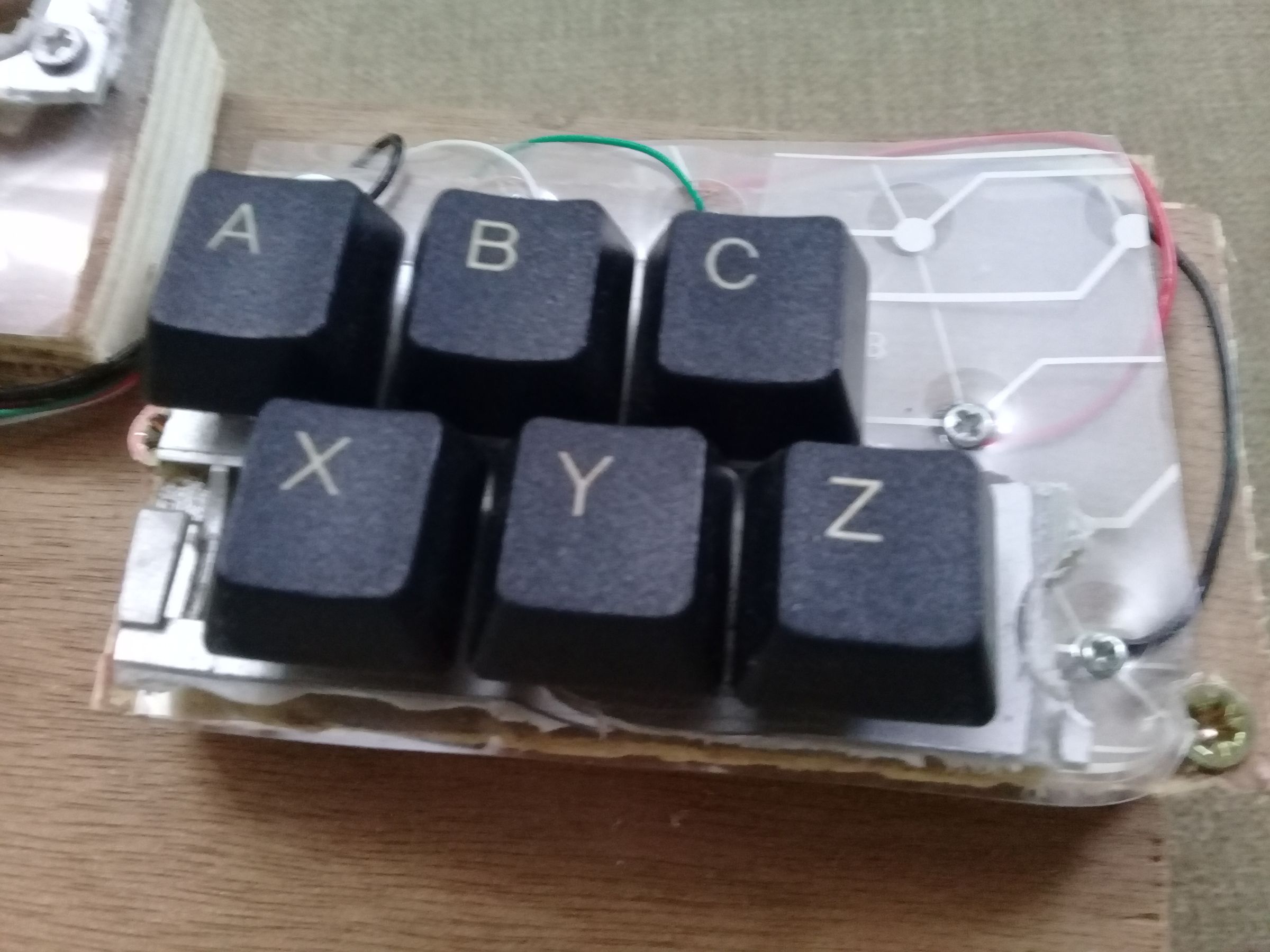 Game Controller Made 99.9% From Trash : 14 Steps (with Pictures ...