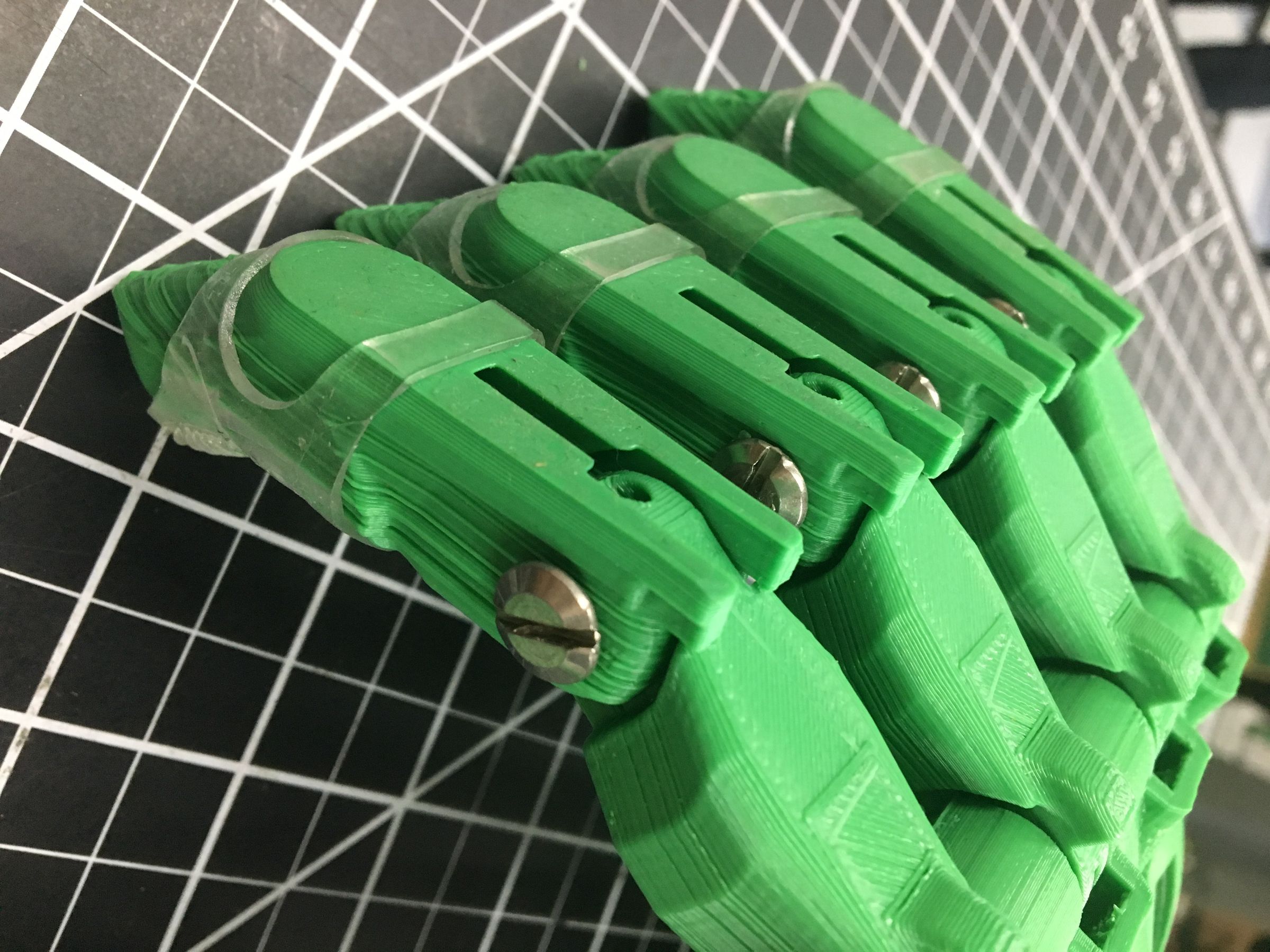 Cyborg Beast Hand : 13 Steps (with Pictures) - Instructables