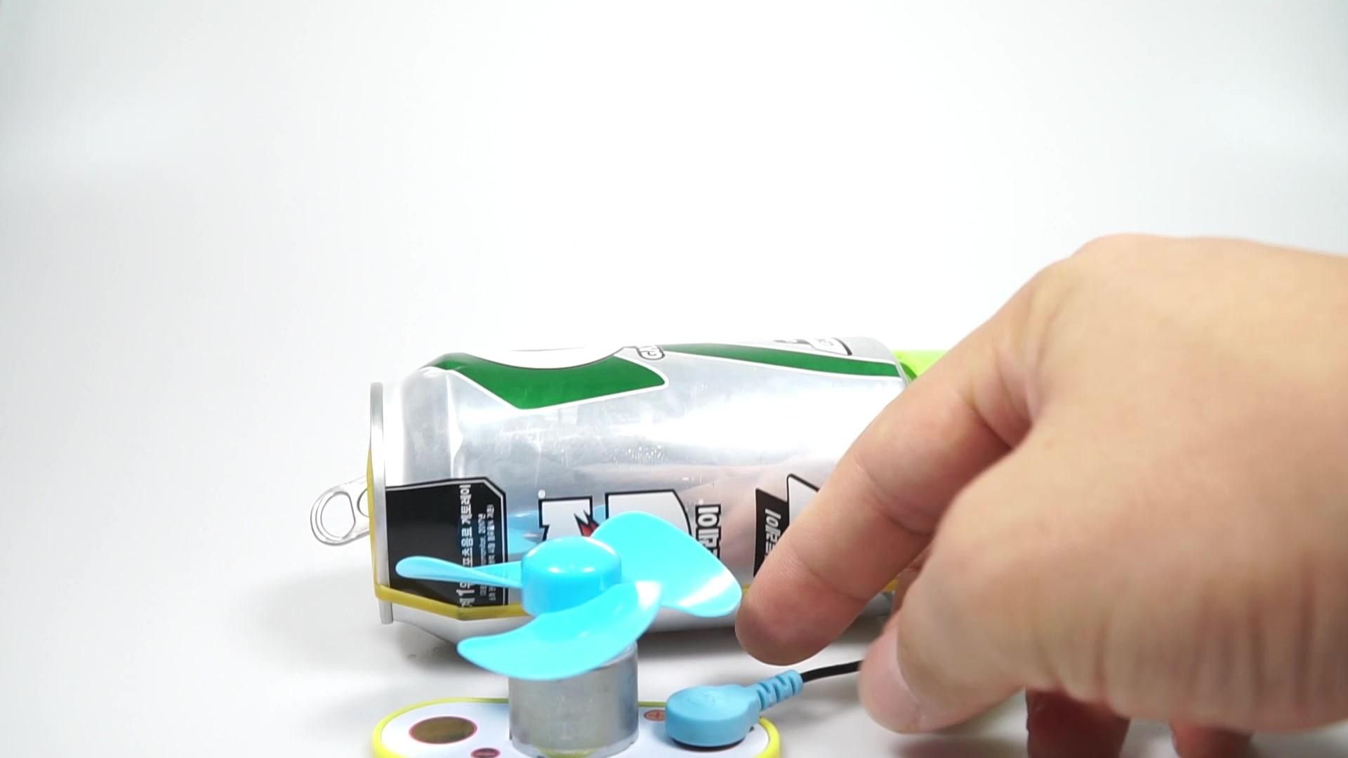 How to Make an Aluminum Can Battery. : 5 Steps - Instructables