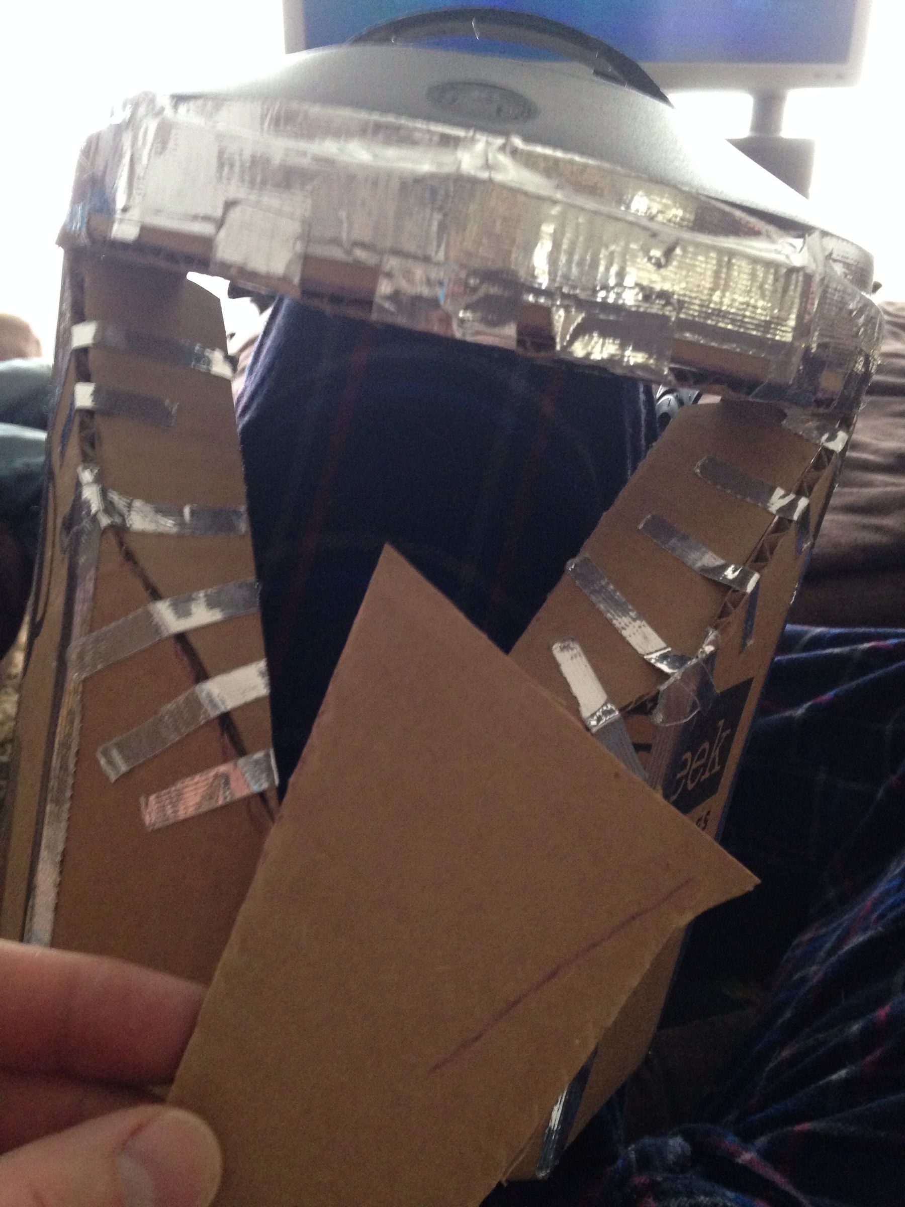 10 Easy Steps to a Cardboard Helmet : 10 Steps - Instructables