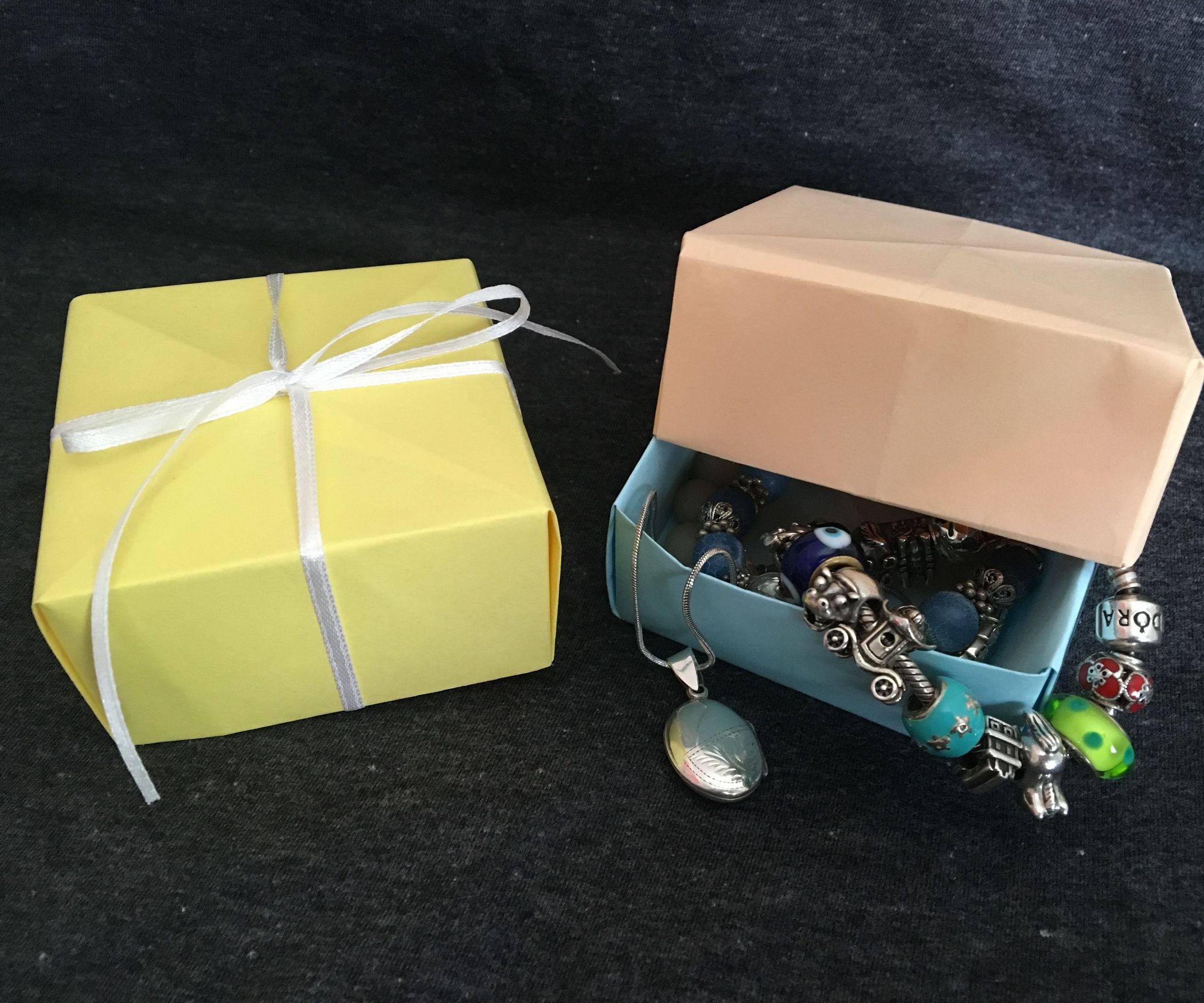 Paper Gift Box : 36 Steps (with Pictures) - Instructables