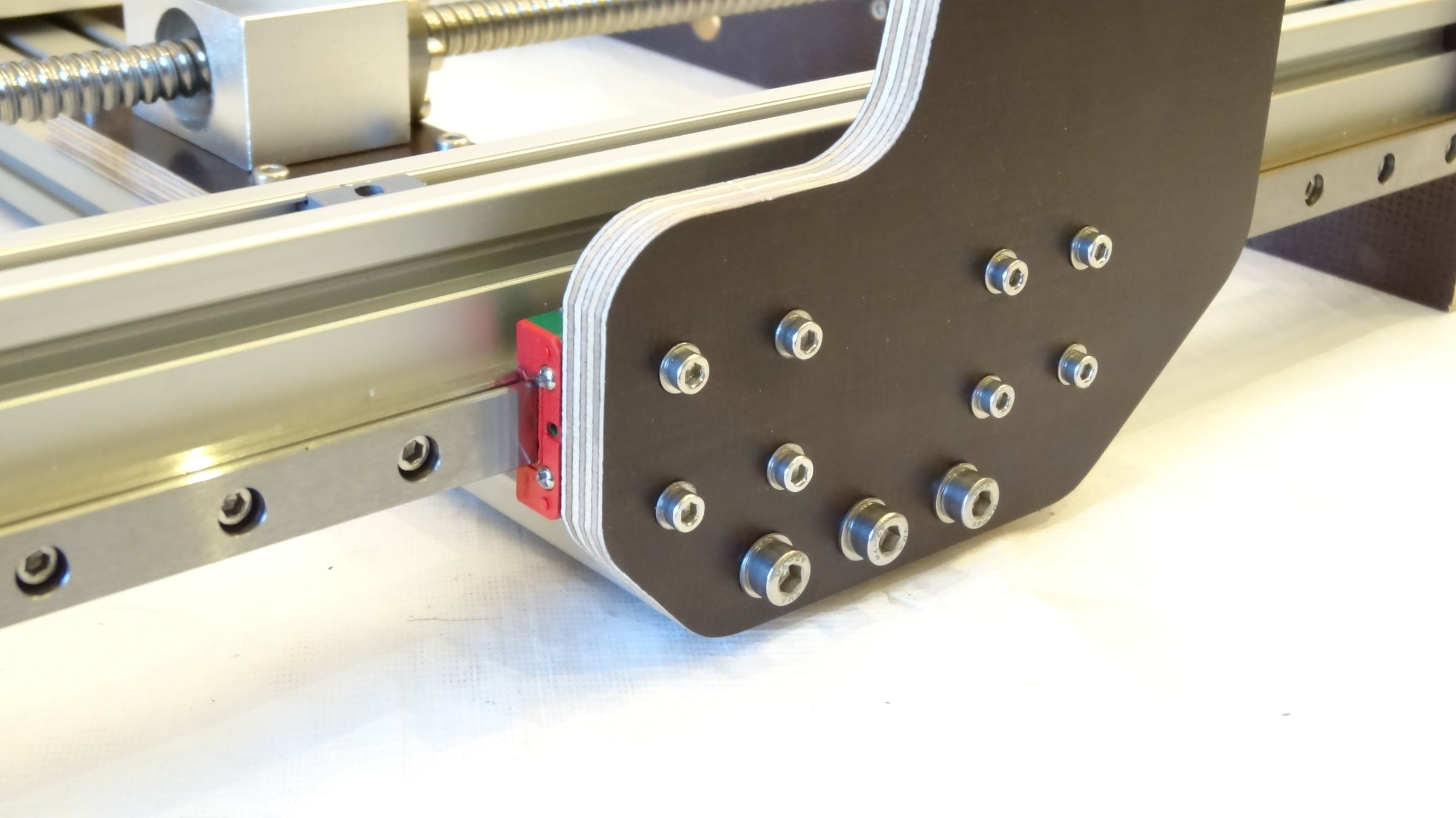 LOW COST DIY 500€ CNC MILL : 23 Steps (with Pictures) - Instructables