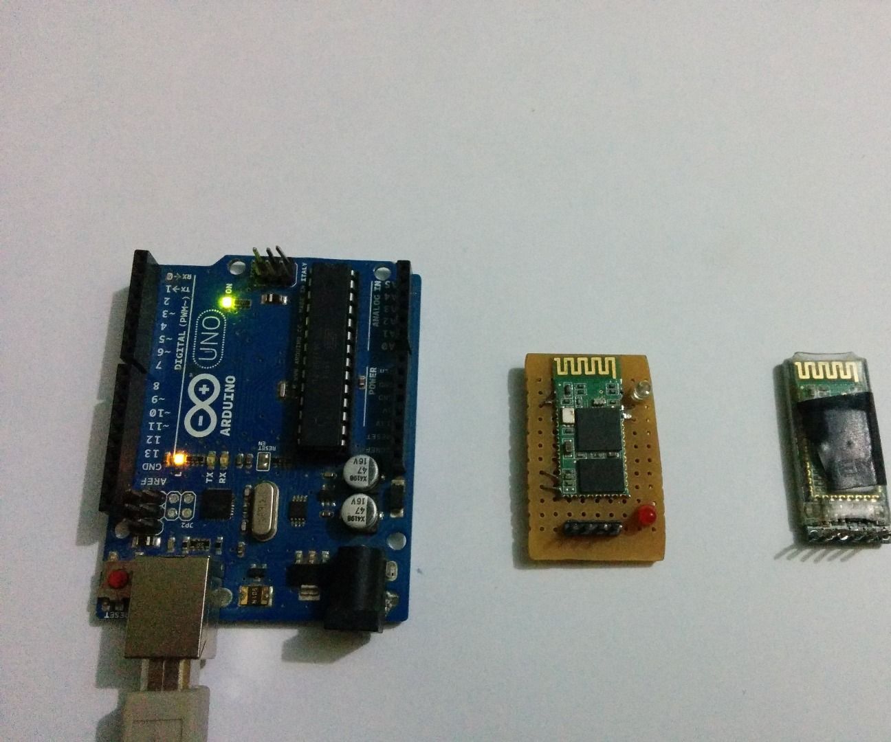 HC05 Bluetooth Module Voltage Divider : 3 Steps - Instructables