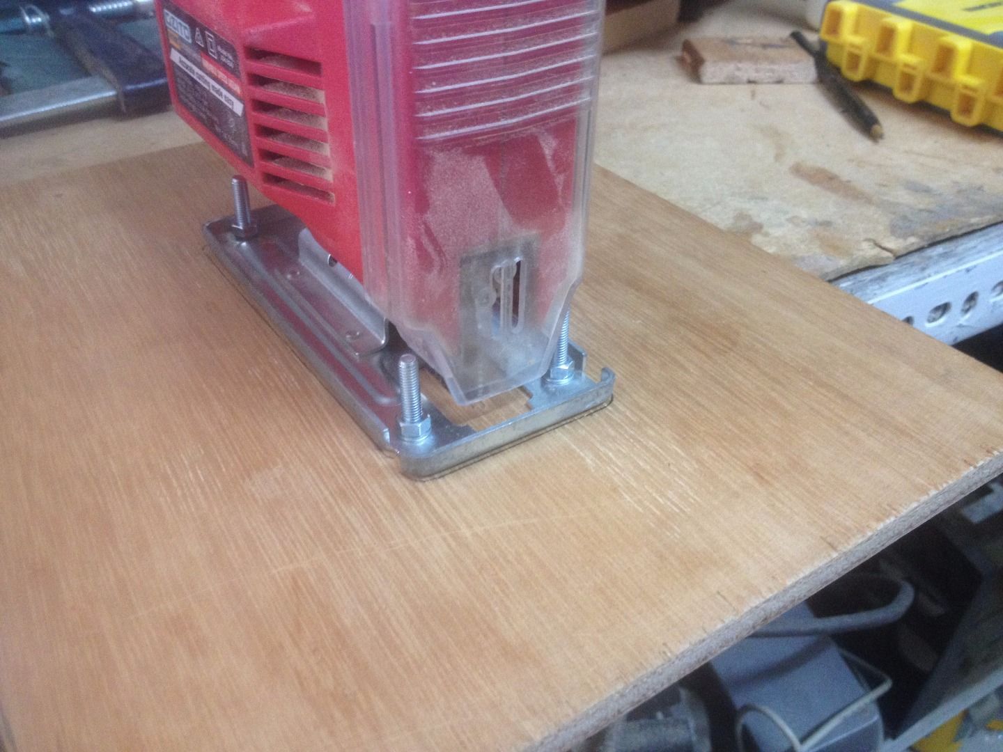 Convert Your Jigsaw Into a Scrollsaw : 8 Steps (with Pictures ...