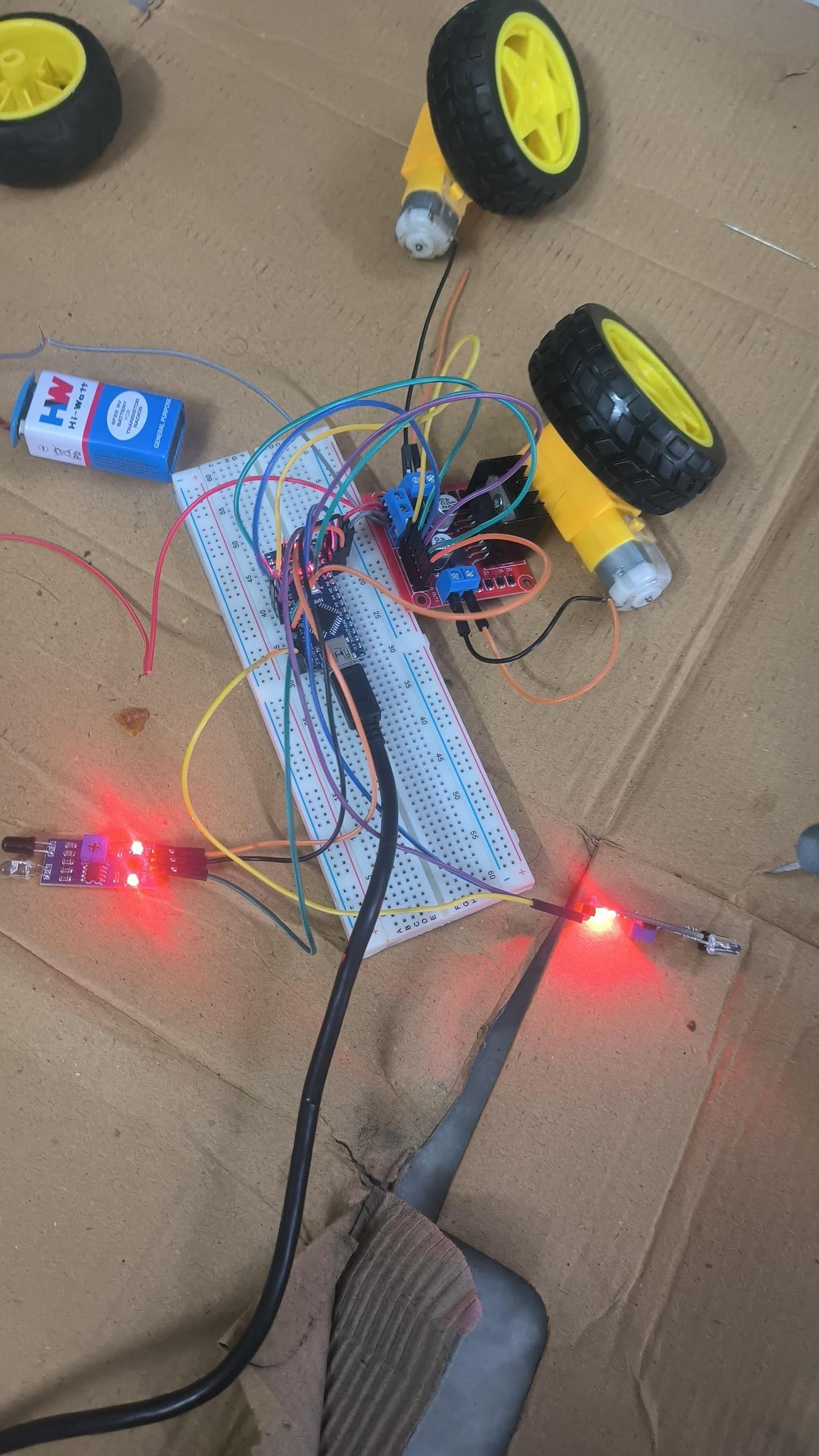 Autonomous Robot Racer: Scratch Mode : 10 Steps (with Pictures ...