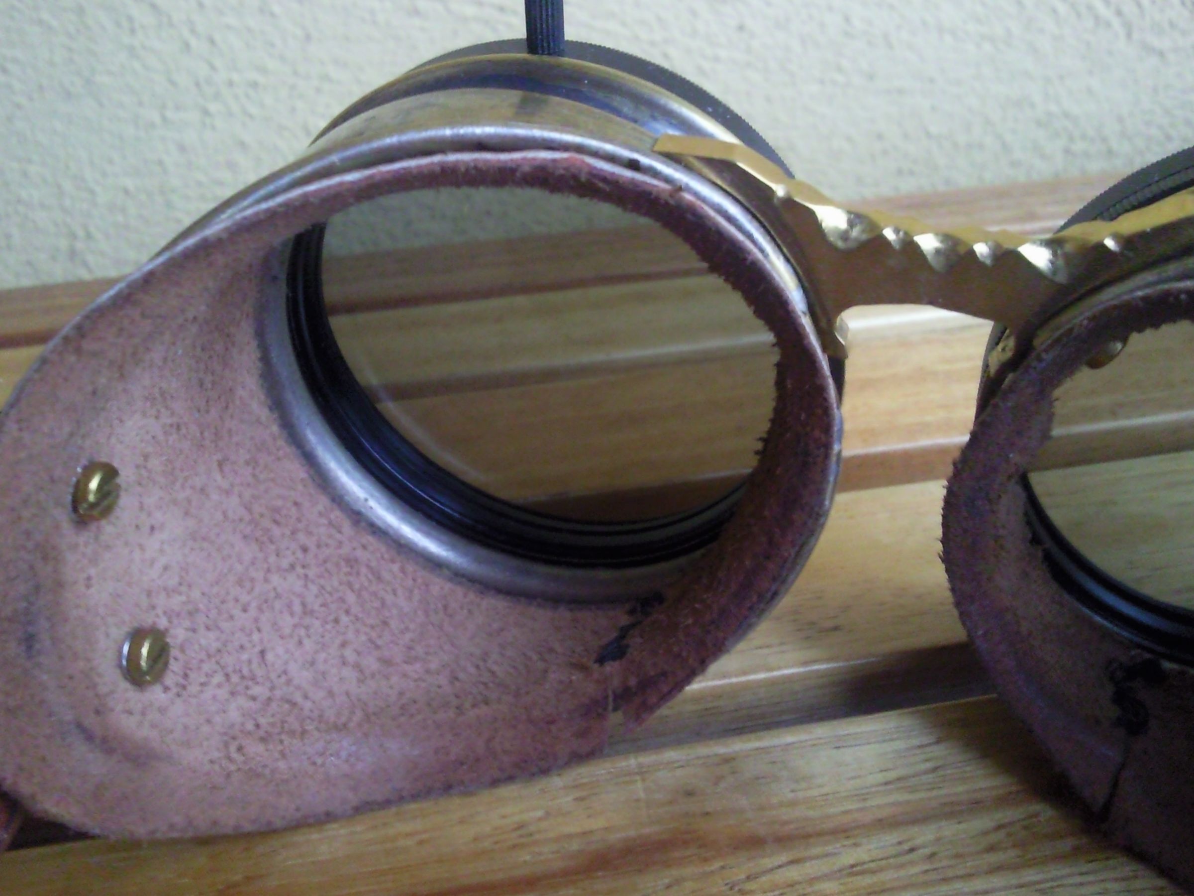 Goggle in Steampunk Style With Use As 3D or Sunglasses : 6 Steps (with ...