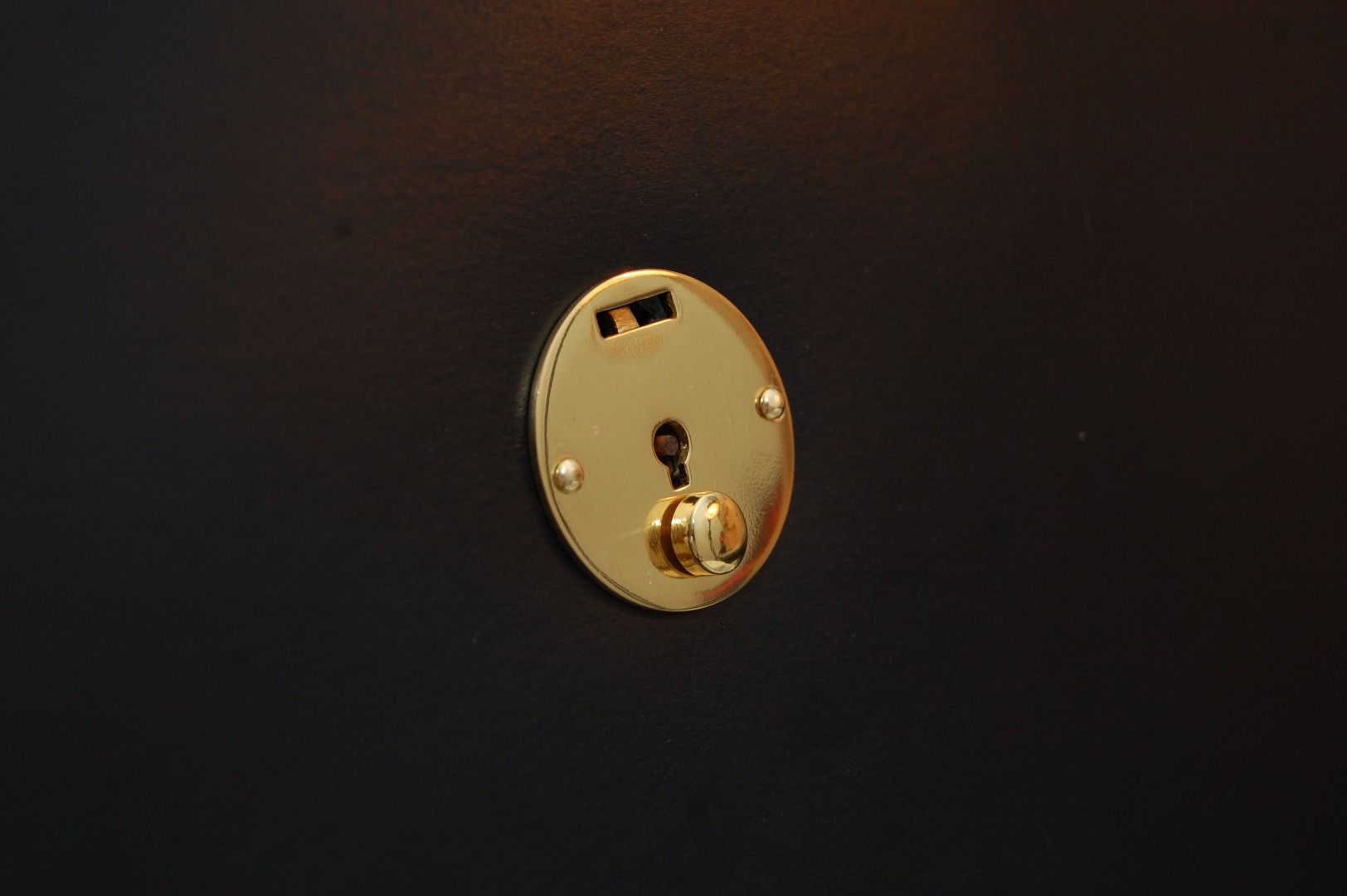 Leather Portfolio : 6 Steps (with Pictures) - Instructables