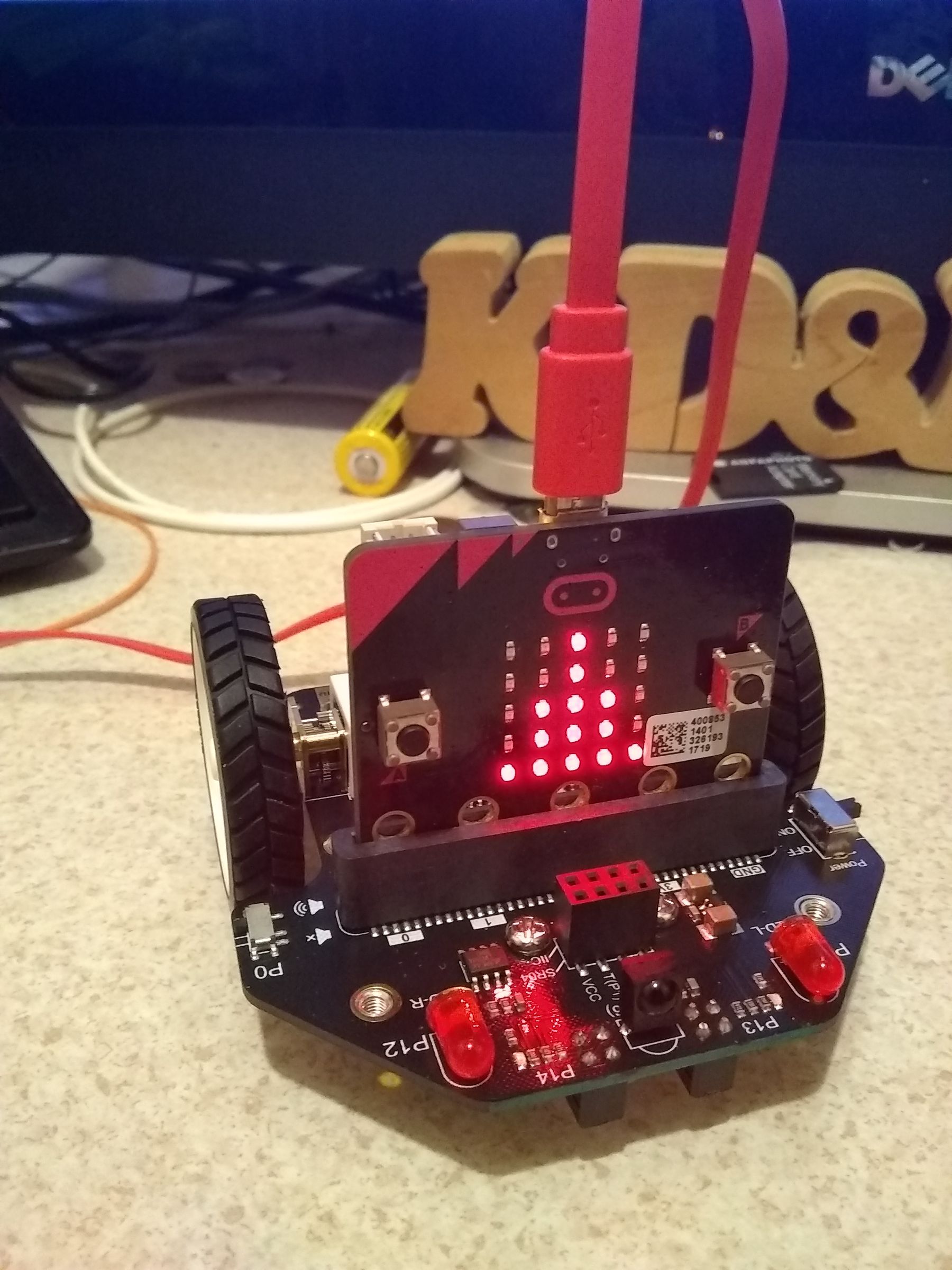 Using the DF Robot Micro Maqueen Micro:Bit Robot Platform With the ...