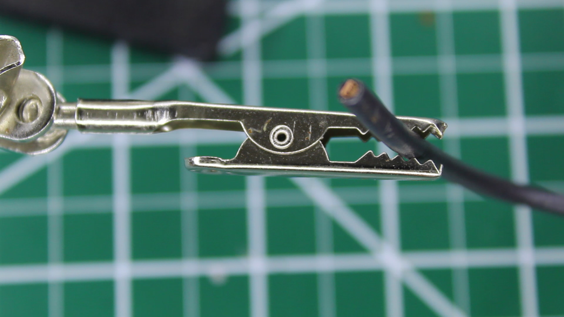 Recommended Tools for Basic Soldering : 6 Steps - Instructables