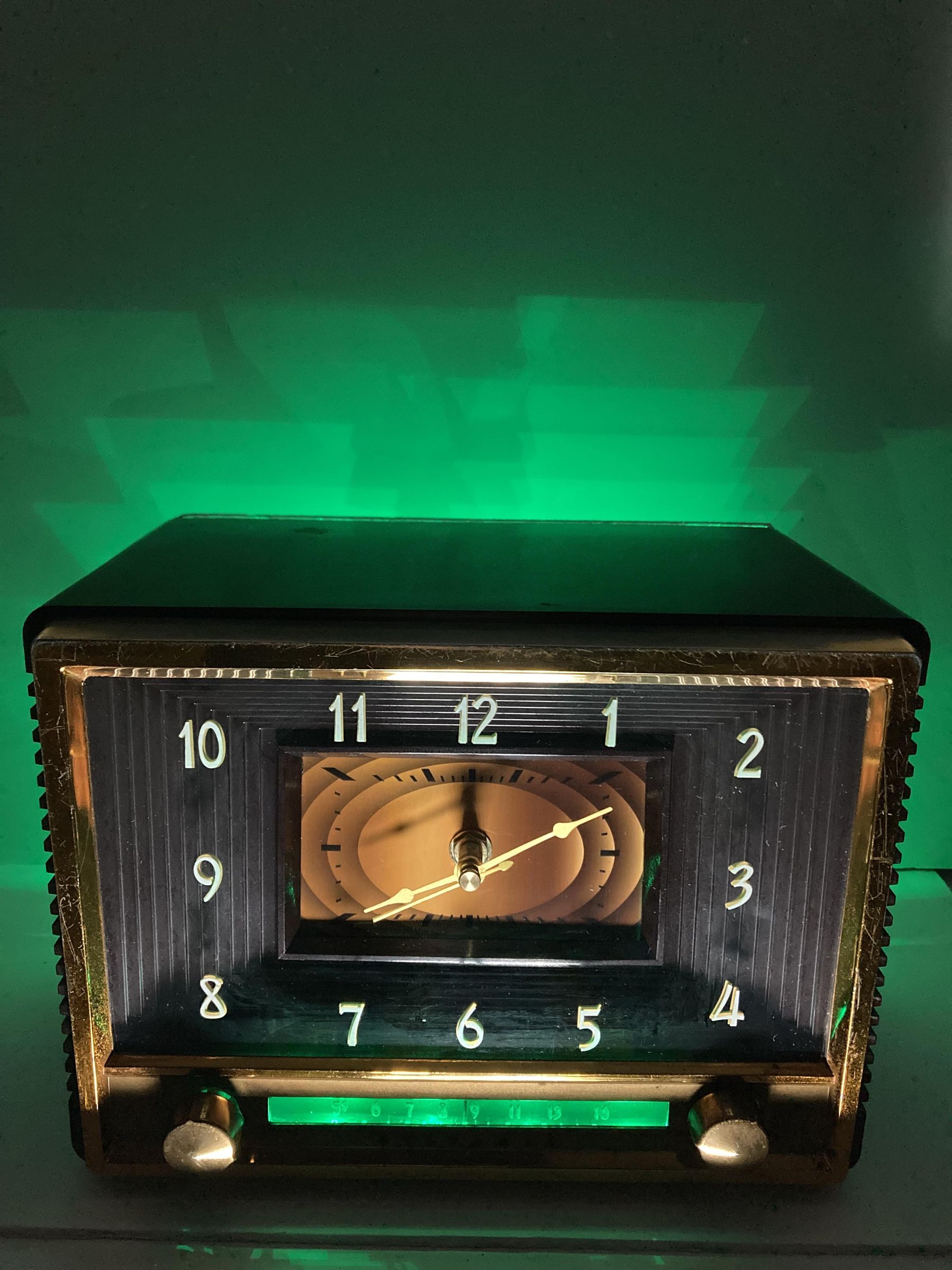 MCM Clock Radio Modifications : 7 Steps (with Pictures) - Instructables