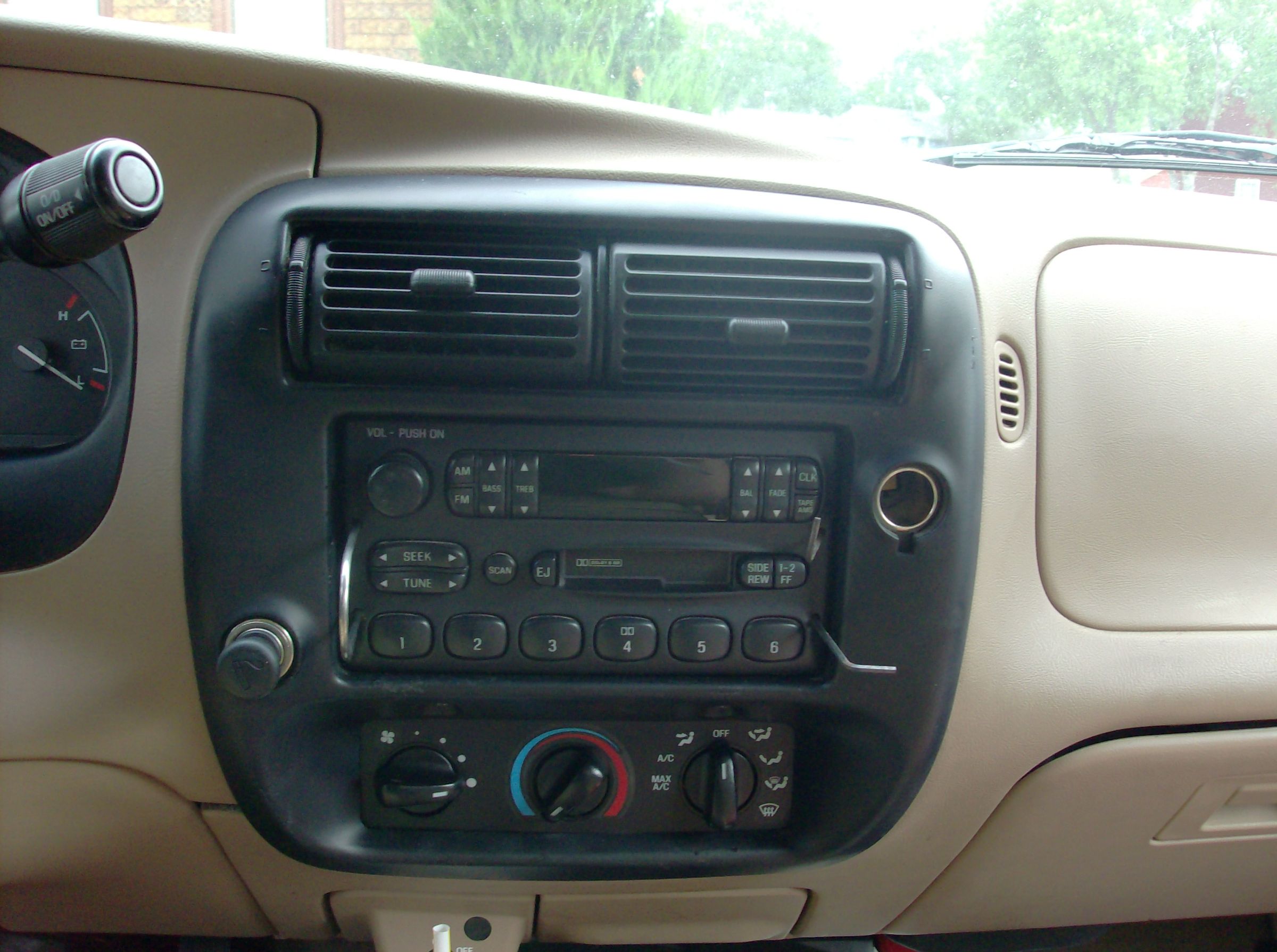 Replacing Lights for '98 Ford Ranger Instrument Cluster : 9 Steps ...