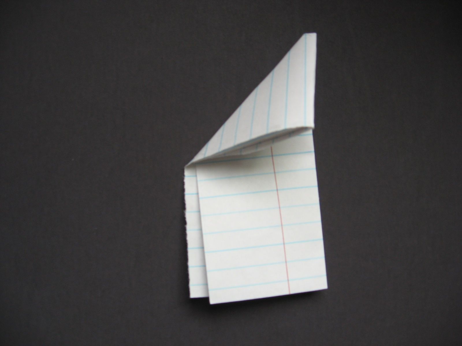 The Absolute Best Way to Play Paper Football : 10 Steps - Instructables