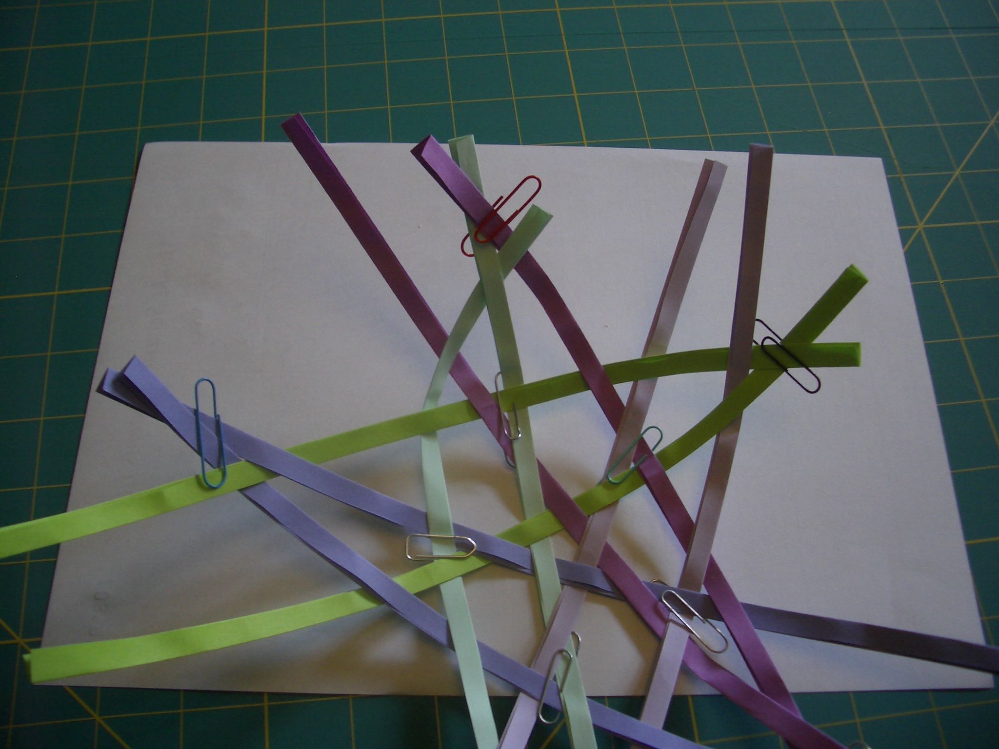 10 Strip Woven Ball : 4 Steps (with Pictures) - Instructables