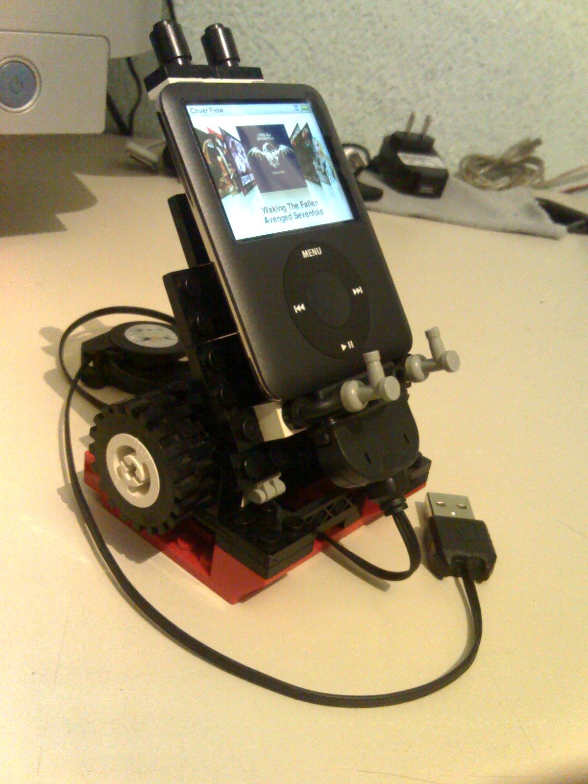 Lego Ipod Nano 3G IDock : 6 Steps - Instructables