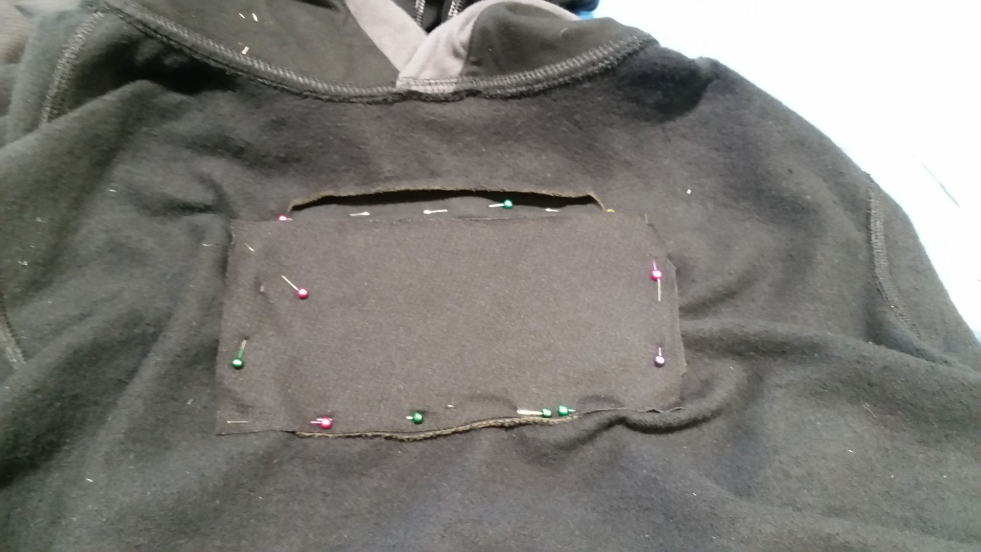 Smart Hoodie : 13 Steps (with Pictures) - Instructables