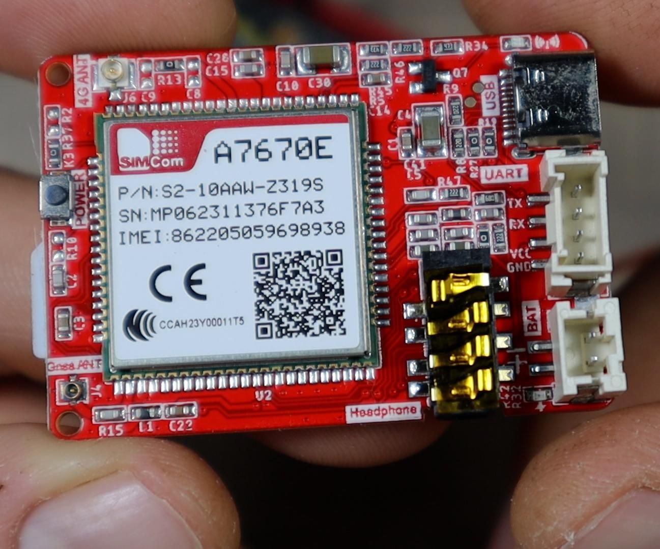 DIY Emergency Dialer and SMS Sender Prototype With NodeMCU and 4G Module : 5 Steps - Instructables