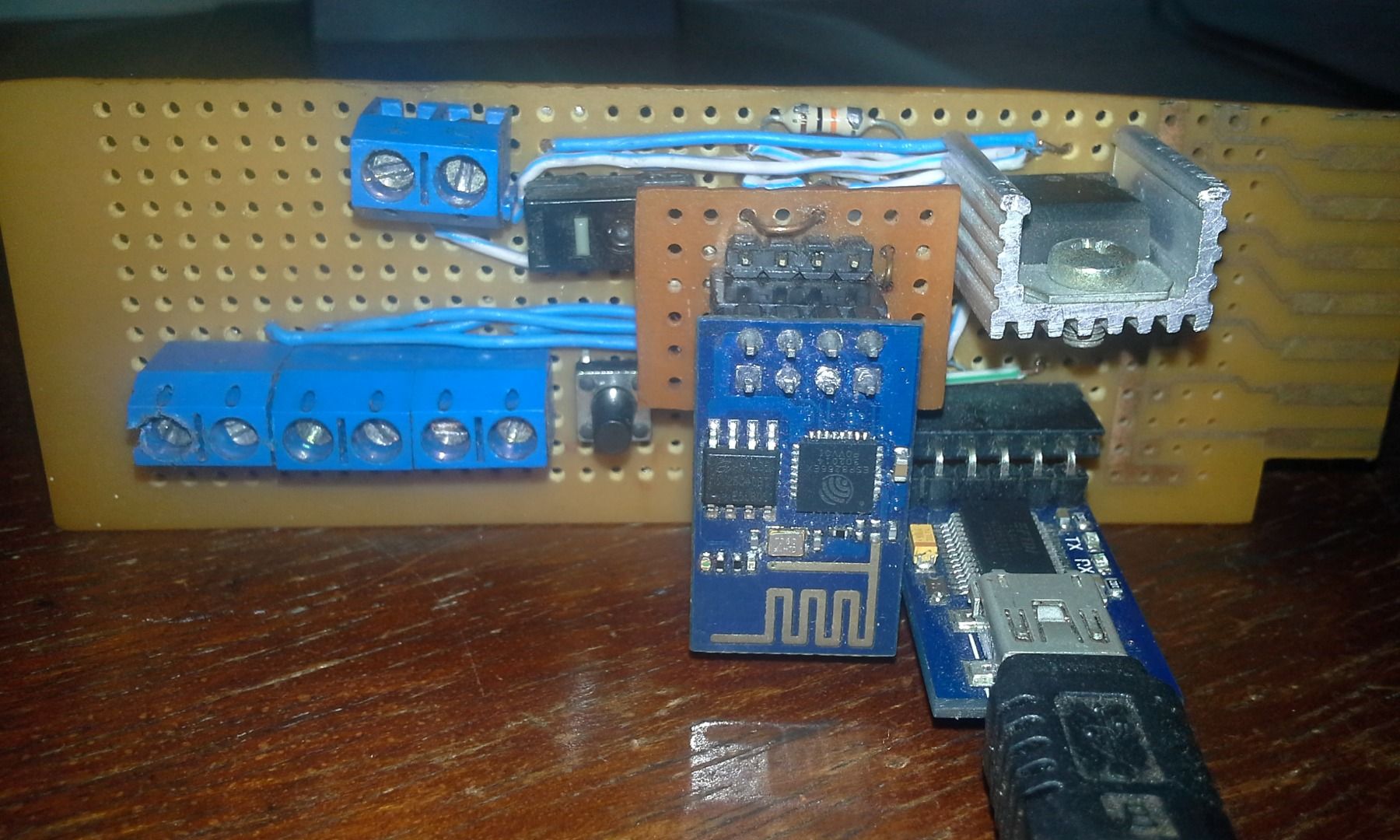 ESP8266 Client IRC Chat (Control Web) - Serial Terminal Part 1 - Instructables