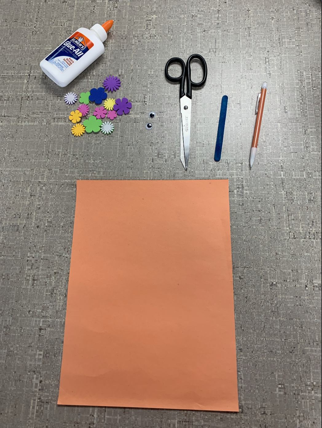 Hand Fish Puppet : 6 Steps - Instructables