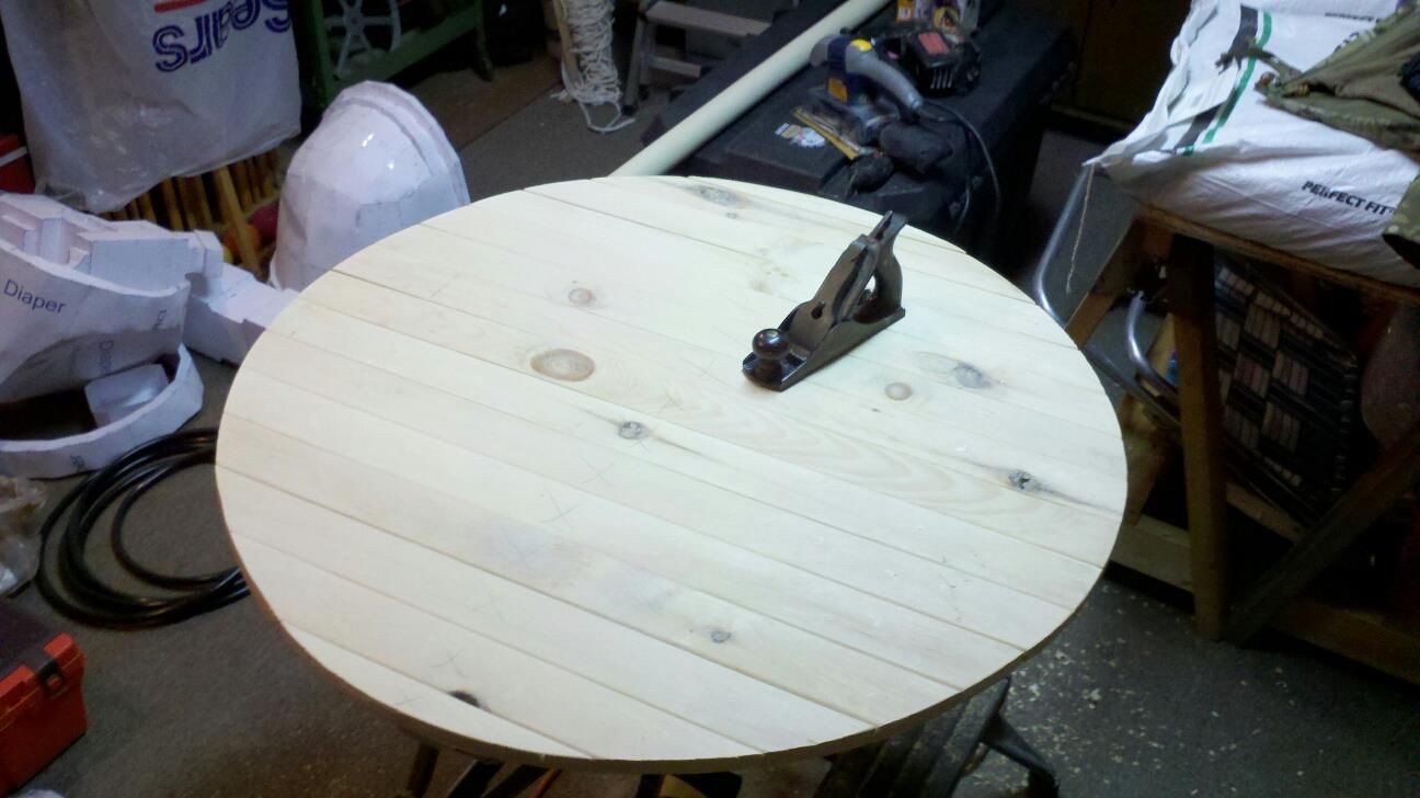 Viking War Shield Table or Sword Mount. : 3 Steps - Instructables