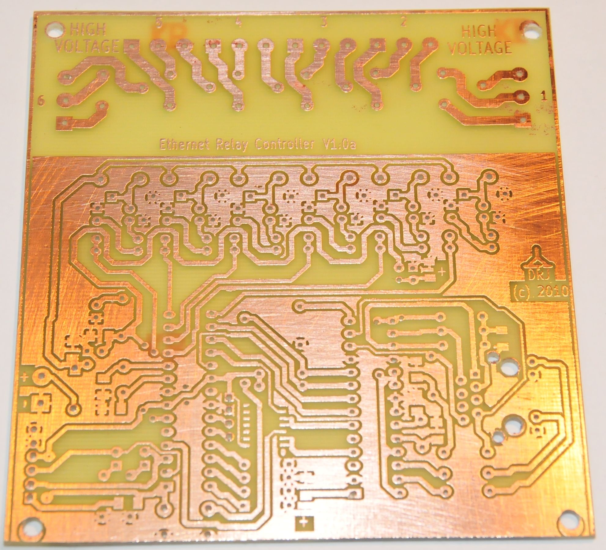 A Remotely Programable Relay Controller (Christmas Lights or Home ...