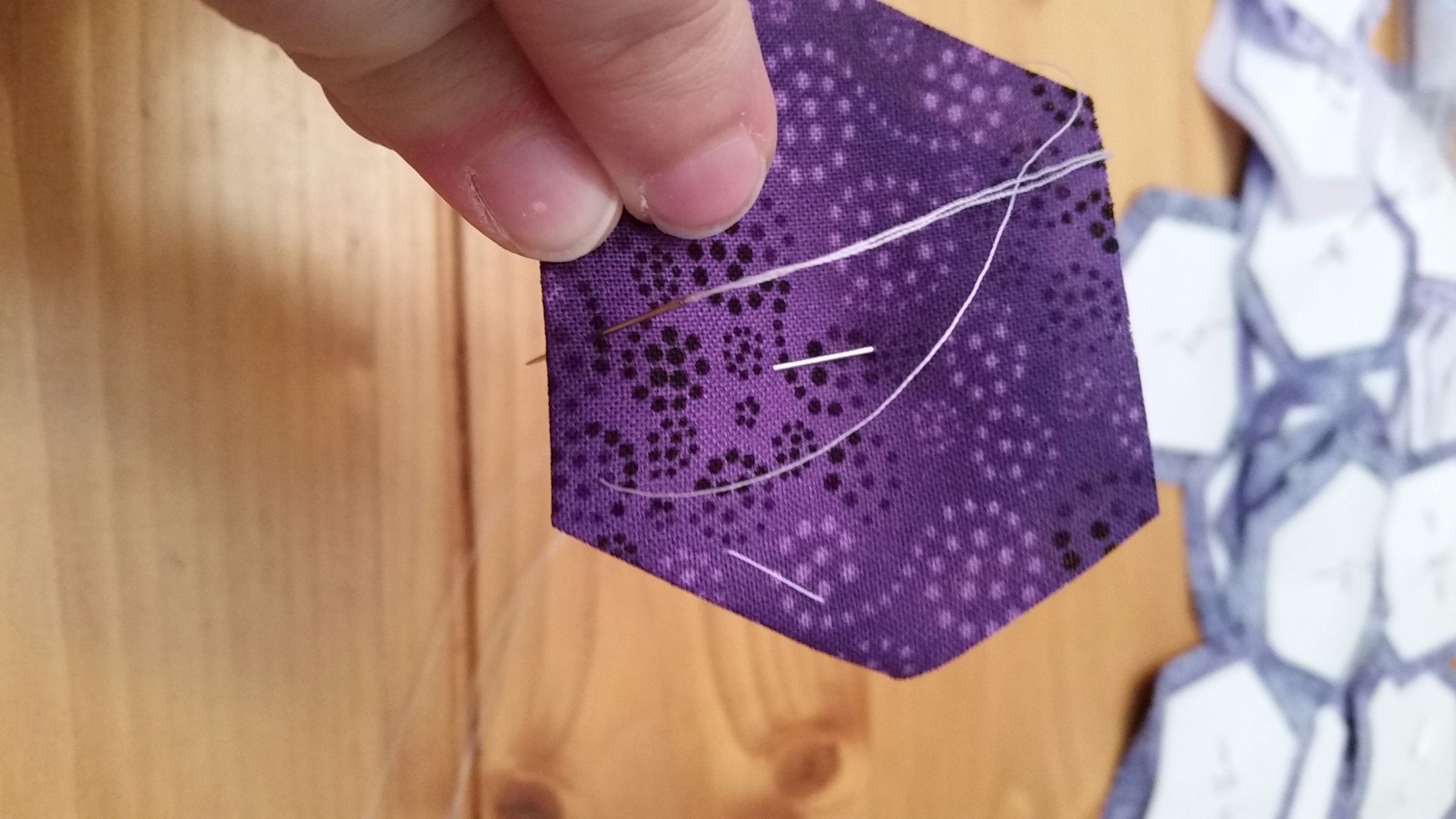 Hexagon English Paper Hand Piecing : 8 Steps (with Pictures ...