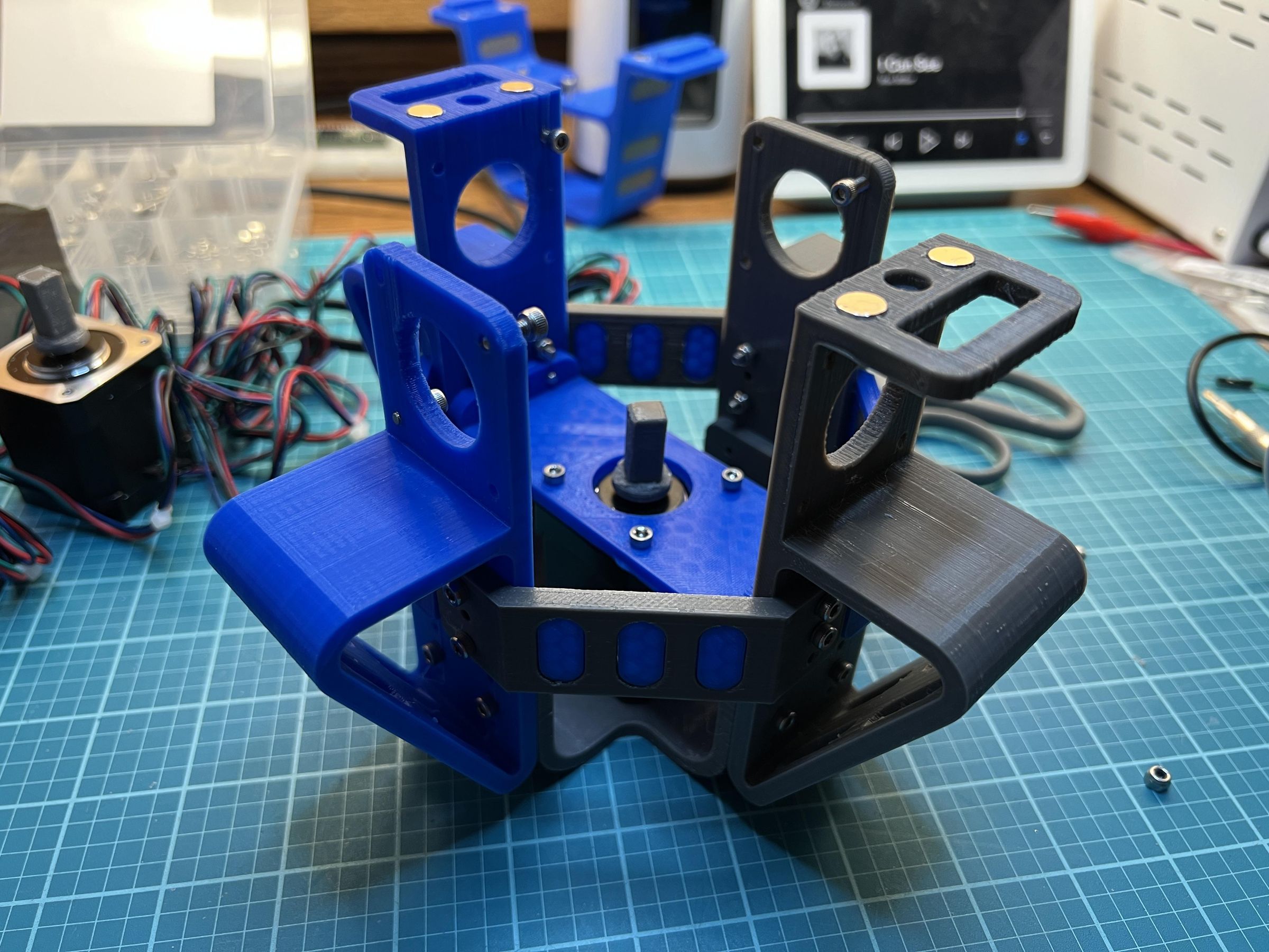 Rubik's Cube Solver : 9 Steps (with Pictures) - Instructables