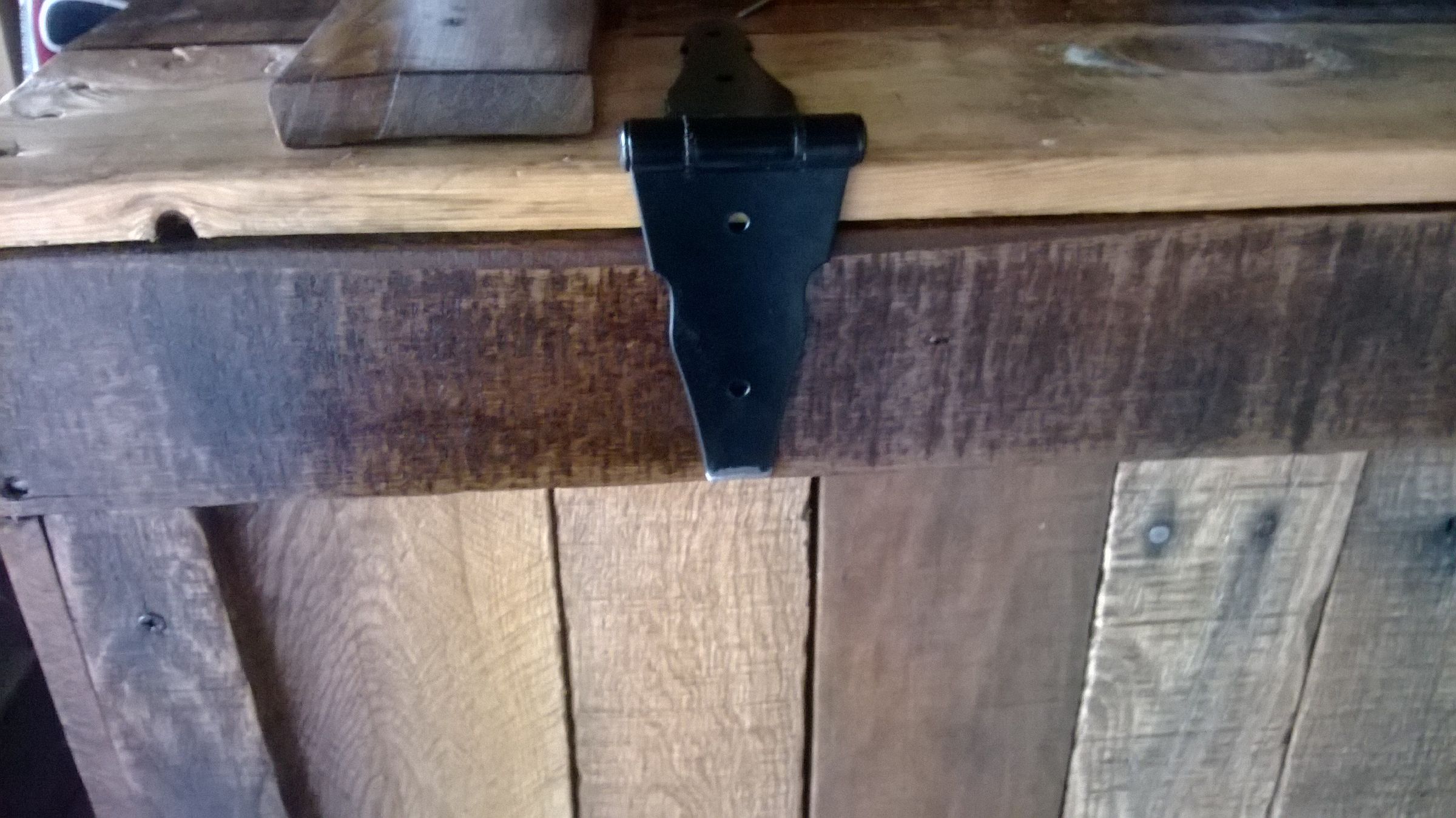 False Bottom Trunk From Reclaimed Wood (Pallets) : 7 Steps (with ...