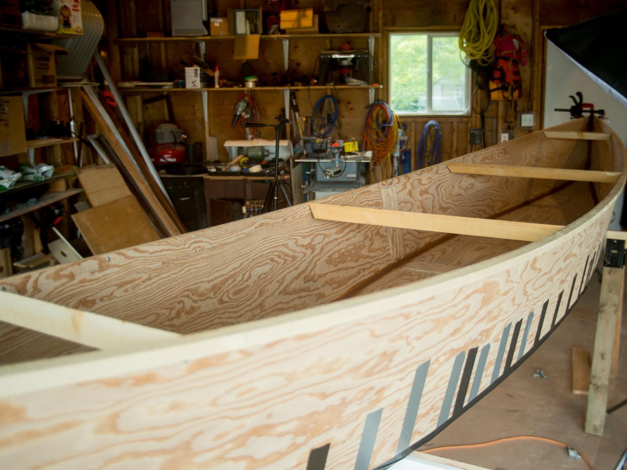 "Quick" Canoe Made From Plywood : 37 Steps (with Pictures) - Instructables