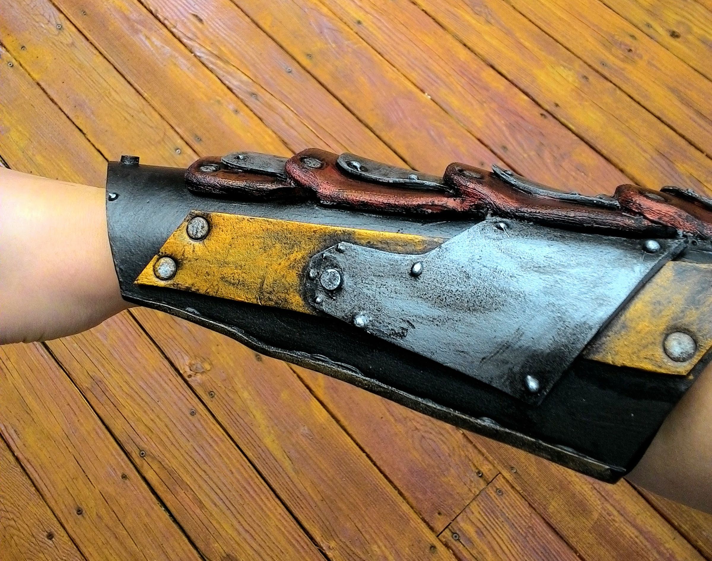 Steampunk Gauntlet : 9 Steps (with Pictures) - Instructables