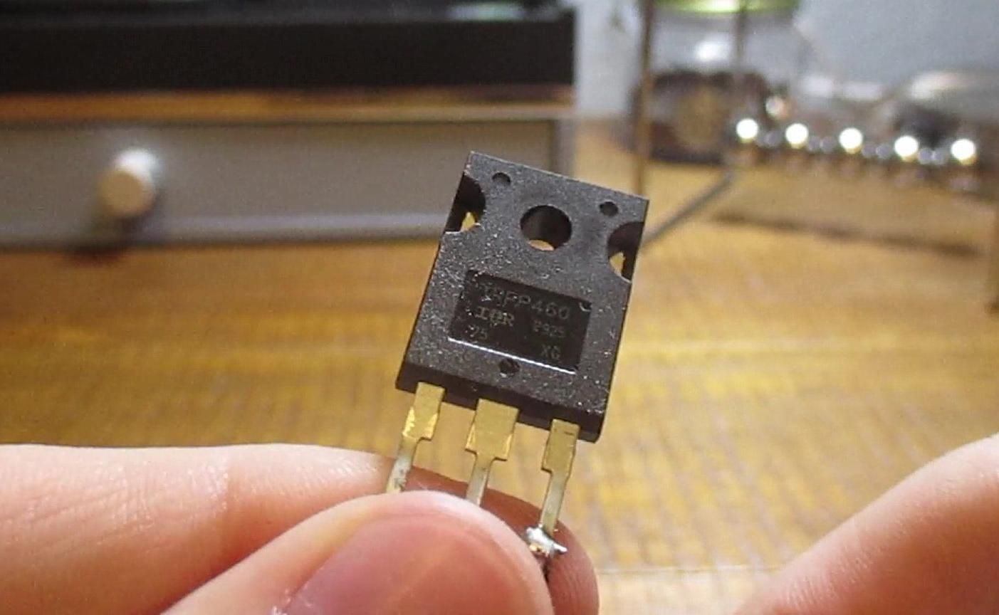 World's Simplest POWERFUL Solid State Tesla Coil (SSTC) : 3 Steps (with ...