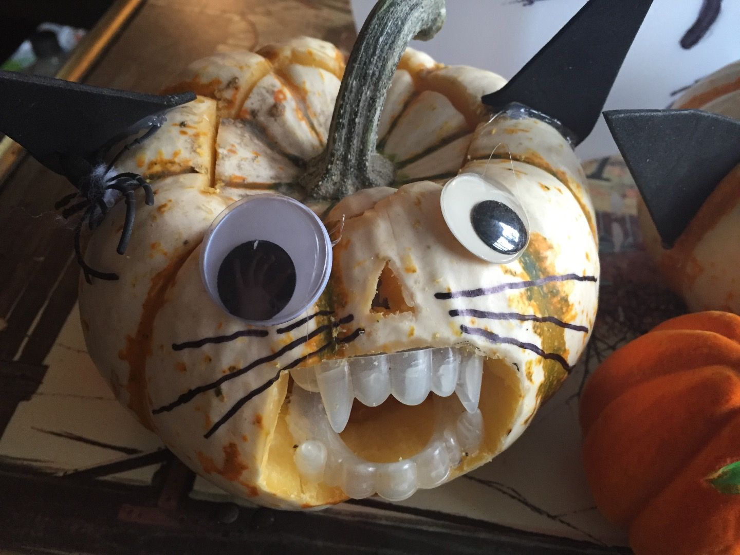 Pumpkin Teeth : 4 Steps (with Pictures) - Instructables