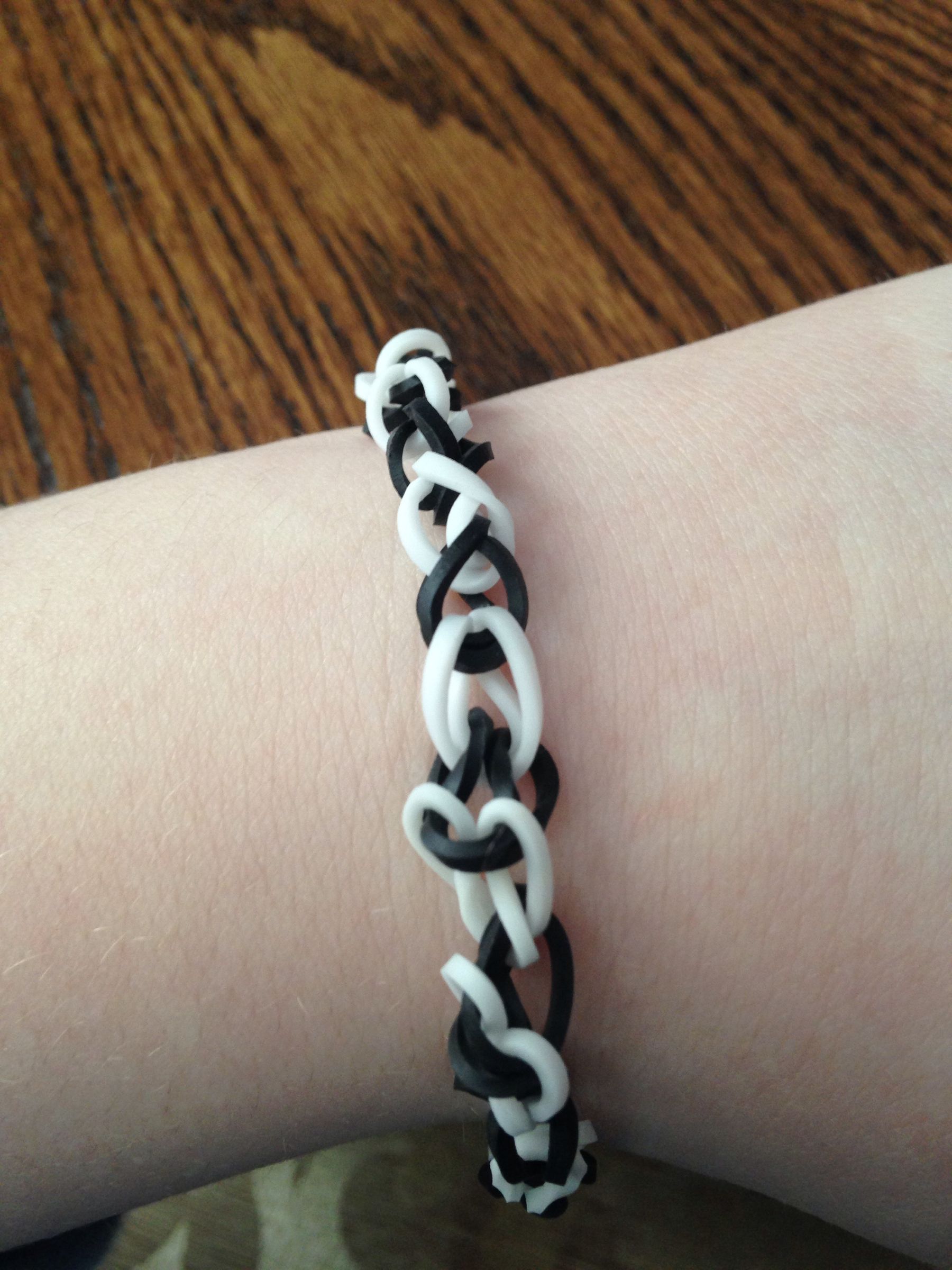 Rainbow Loom Chain Bracelet : 10 Steps - Instructables