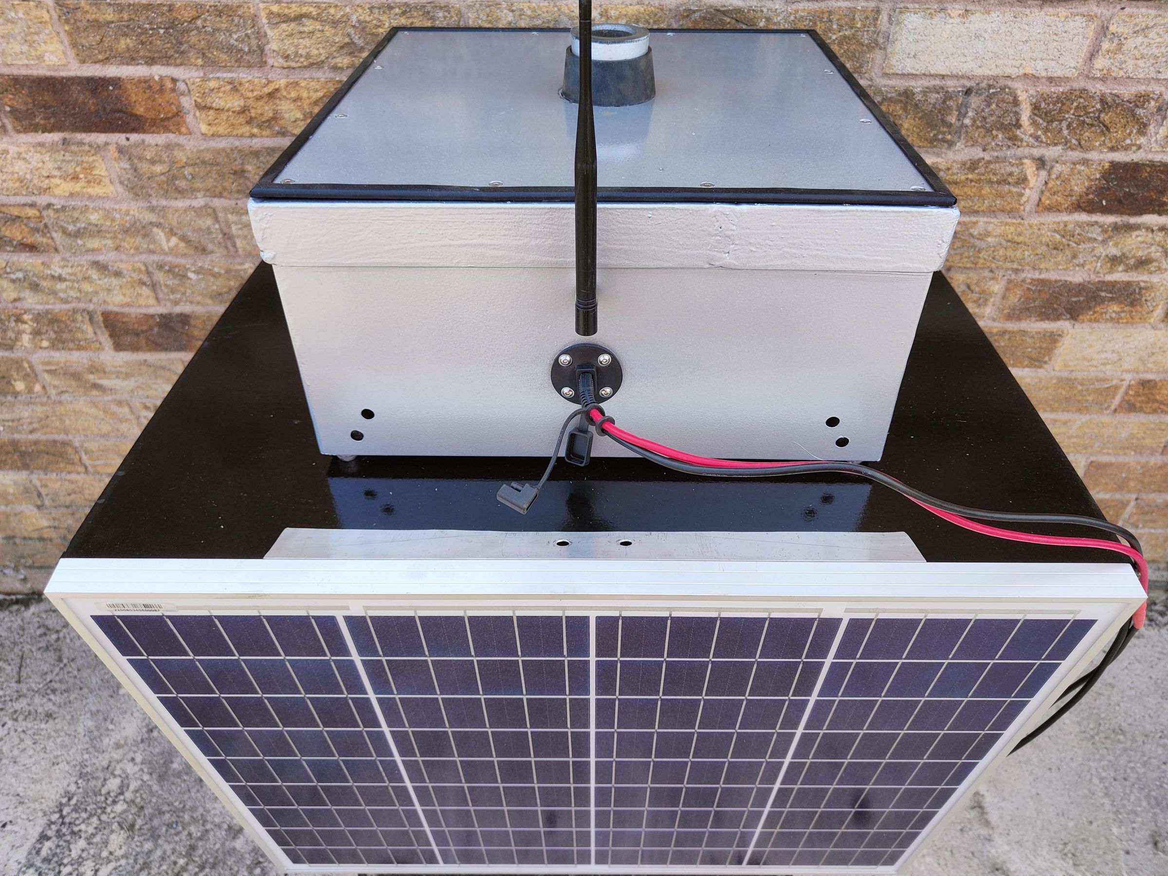 Helium Hotspot Off Grid Solar Set Up for Nebra Outdoor Miner : 28 Steps ...