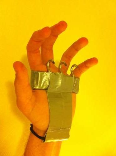 Ninja Climbing Claws : 6 Steps - Instructables
